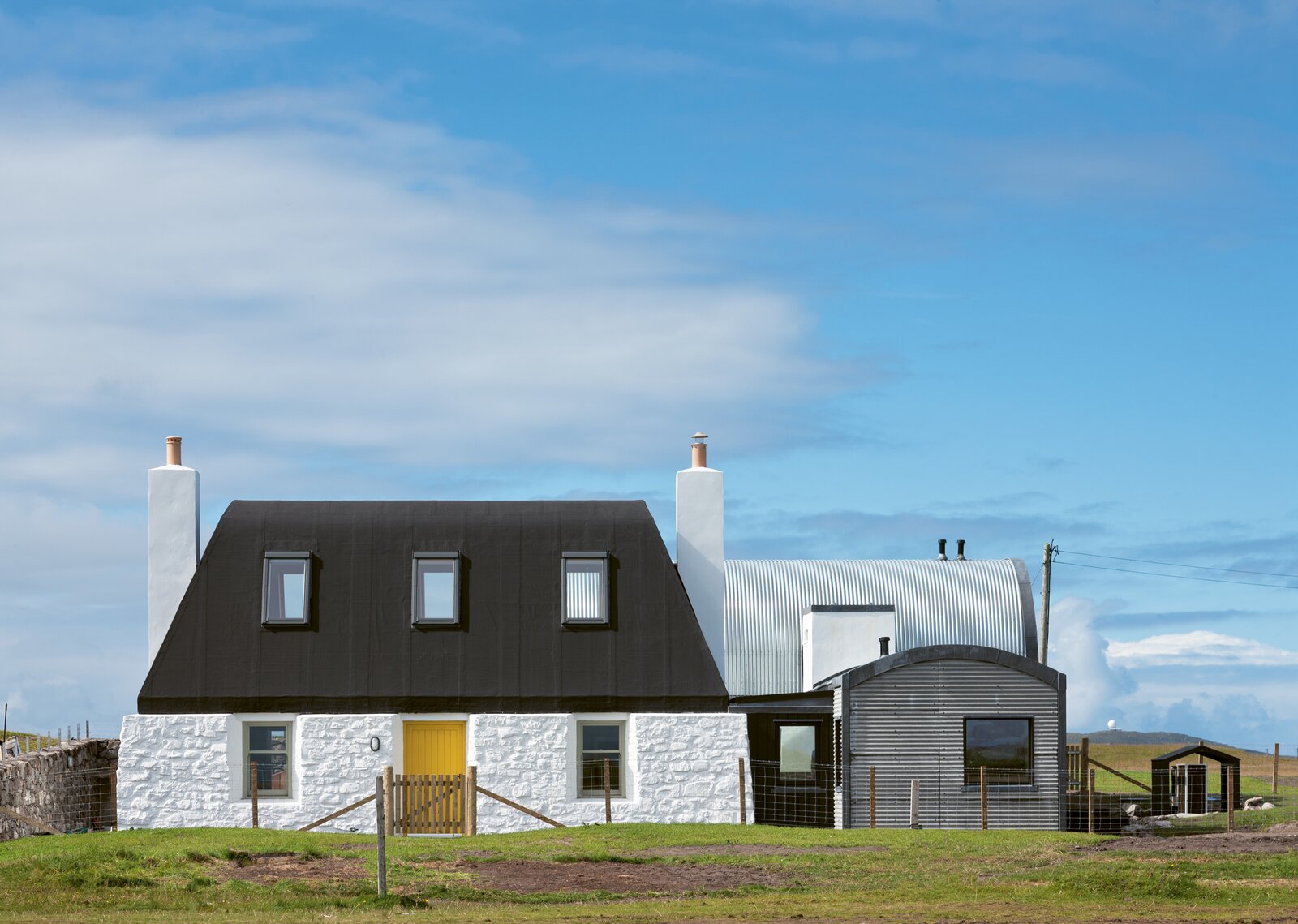 Photo 10 of 11 in 10 Wildly Innovative U.K. Homes of the 20th Century ...