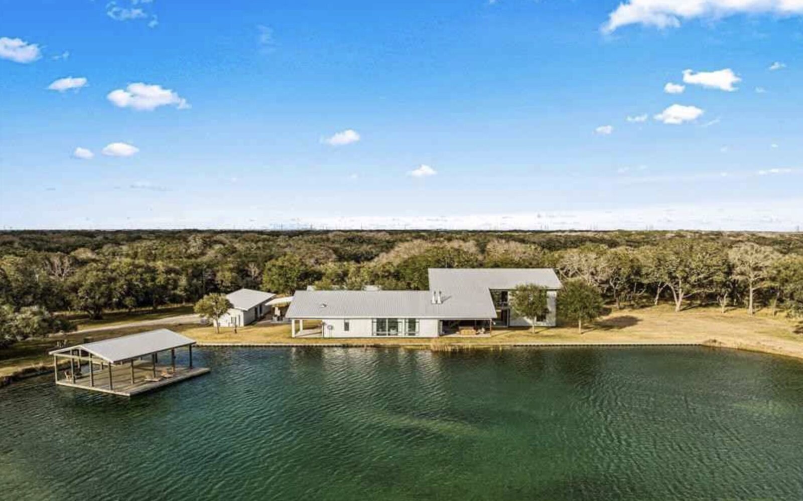 G6 Ranch outside of Houston, TX posted by George lemaire (14 Photos ...