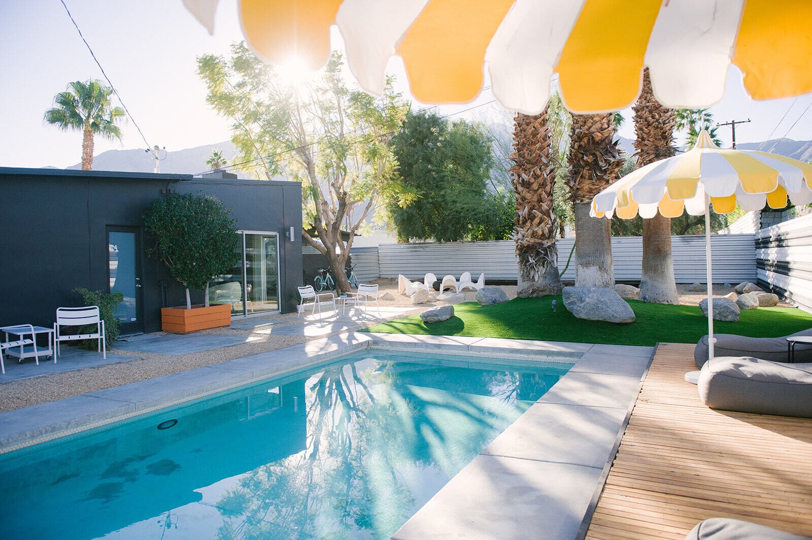 MCM exterior (8 Photos) - Dwell