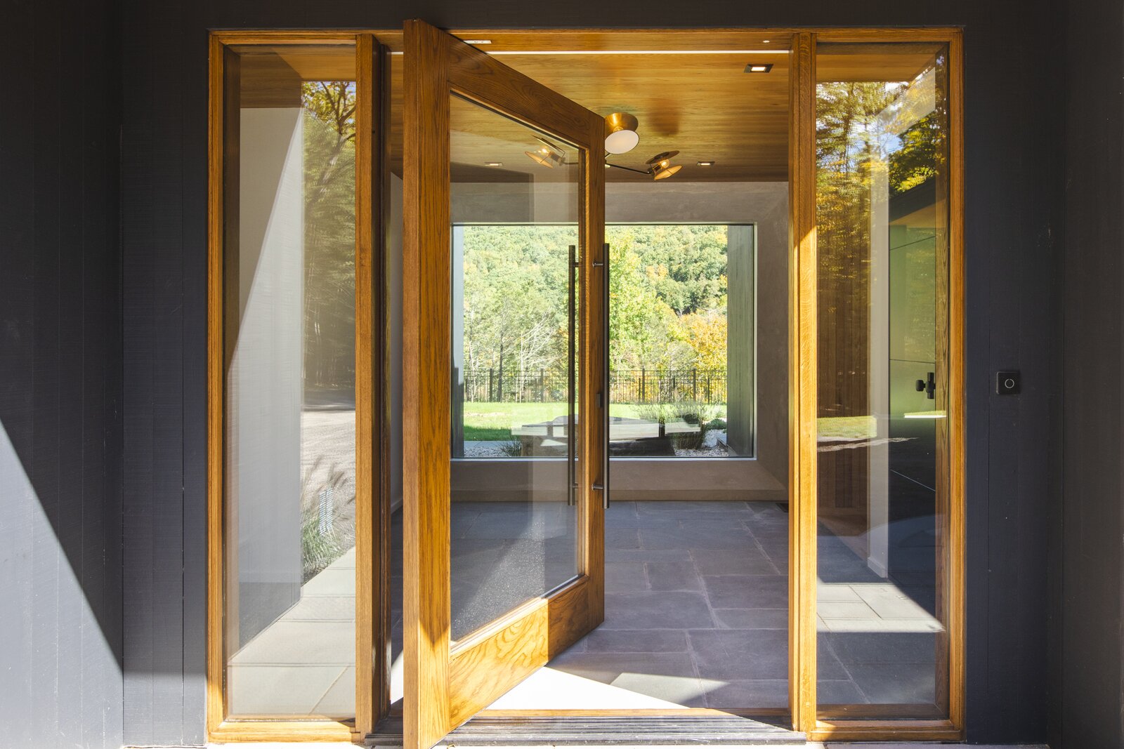 Photo 10 of 23 in Woodstock Zen House - Dwell