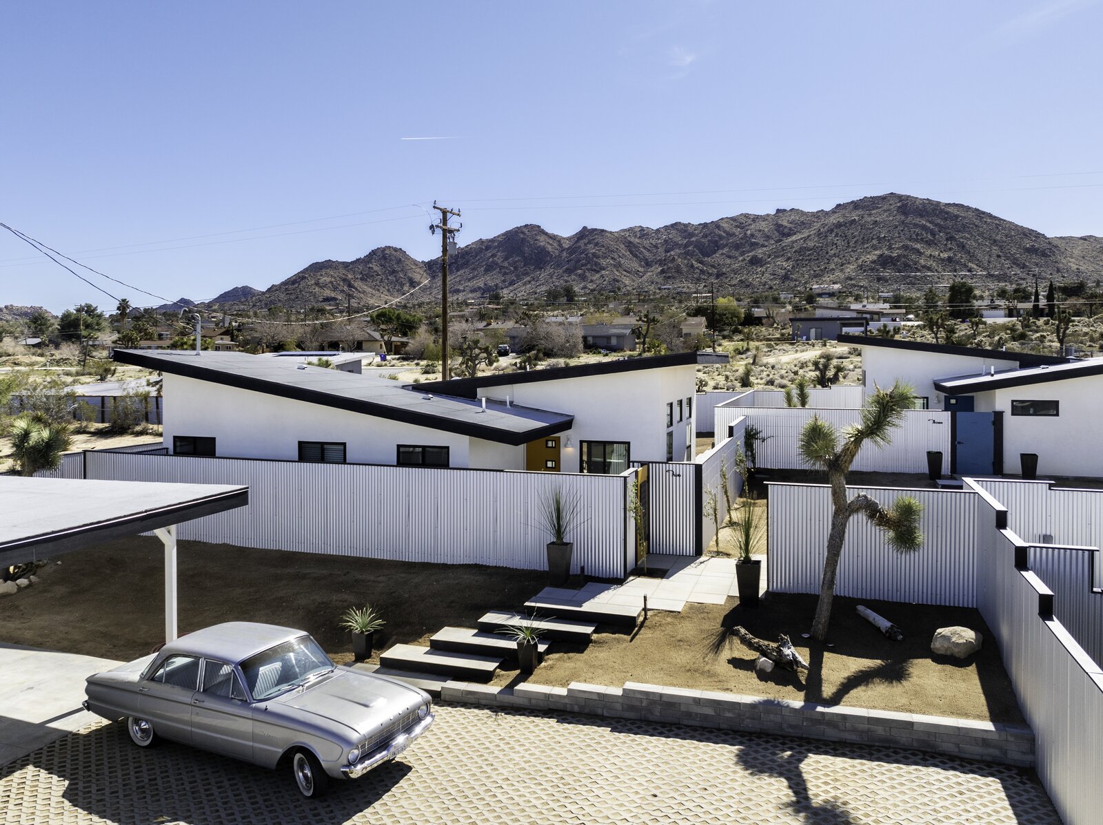 Photo 1 of 9 in The Mariposas Joshua Tree by Ryan Dorough - Dwell