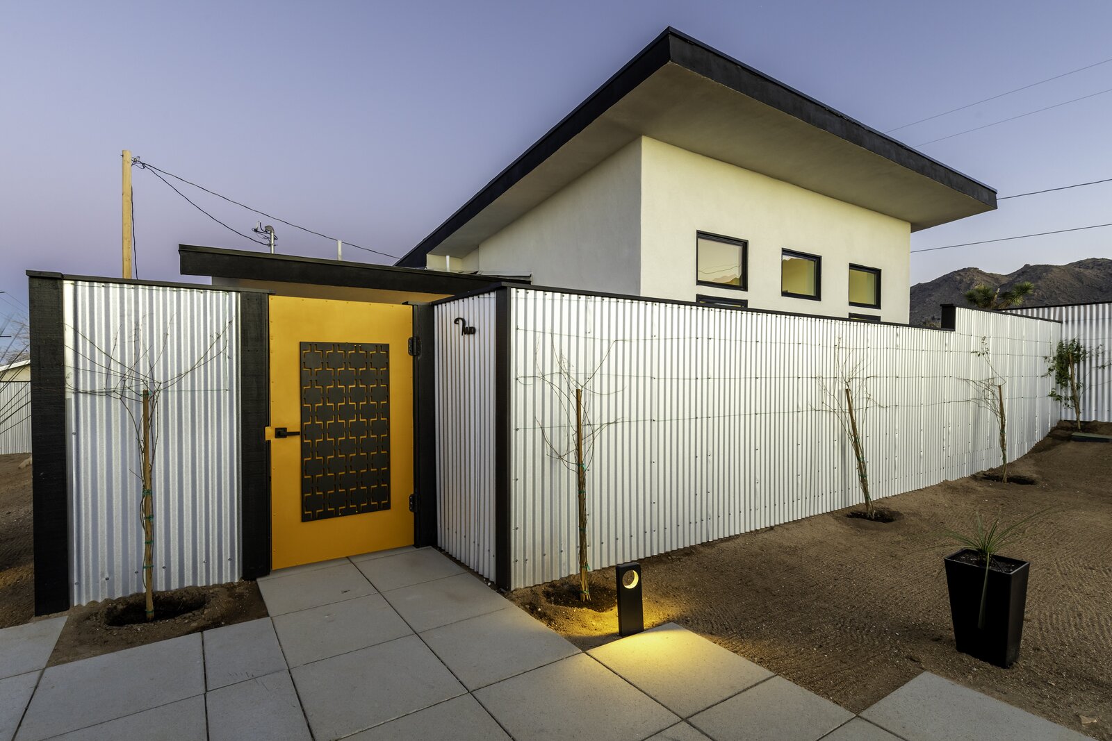 Photo 3 of 9 in The Mariposas Joshua Tree by Ryan Dorough - Dwell