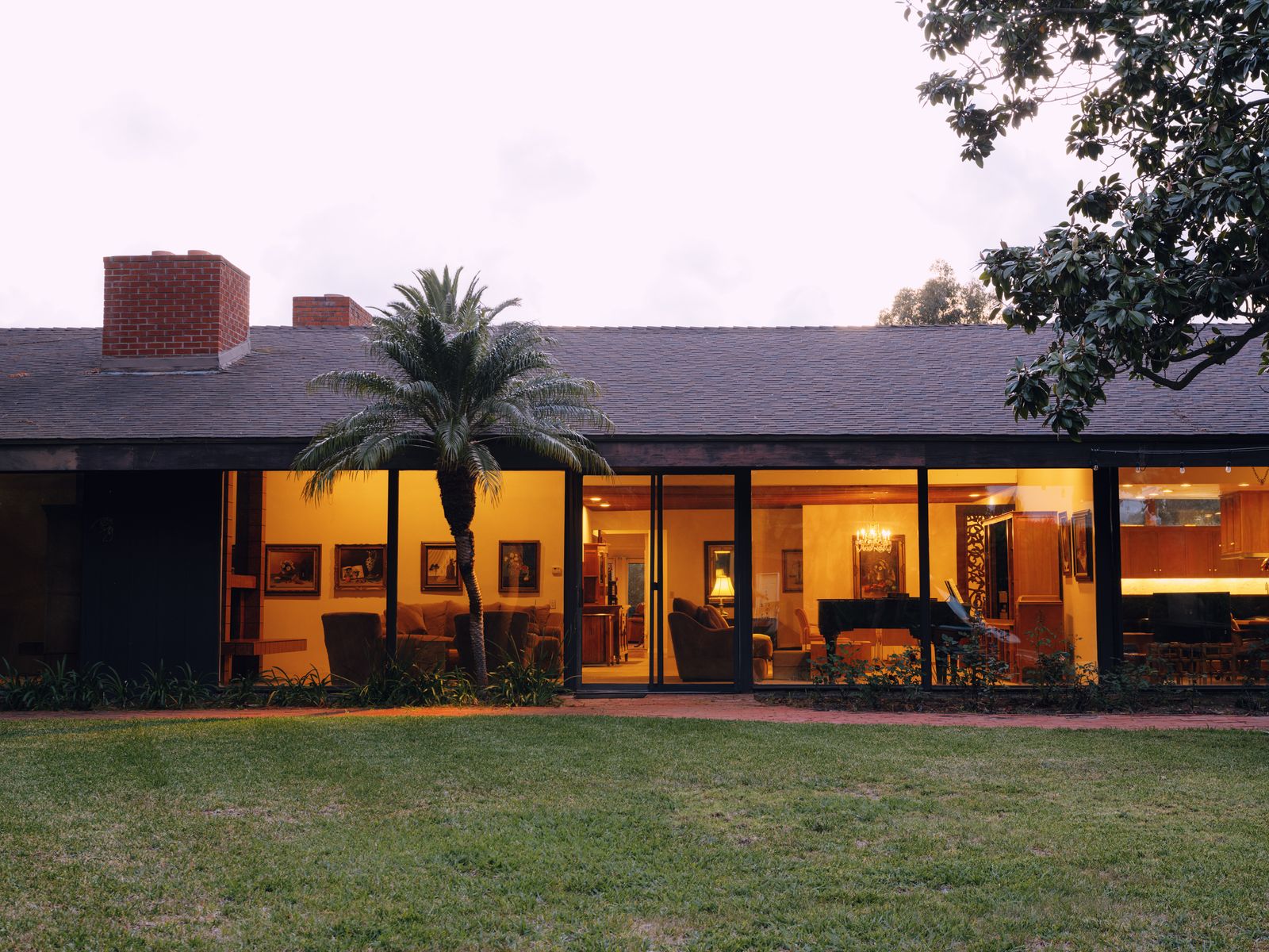 Photo 1 of 18 in Residence for Mr. & Mrs. Fred Van Sicklen (1947-52) by ...