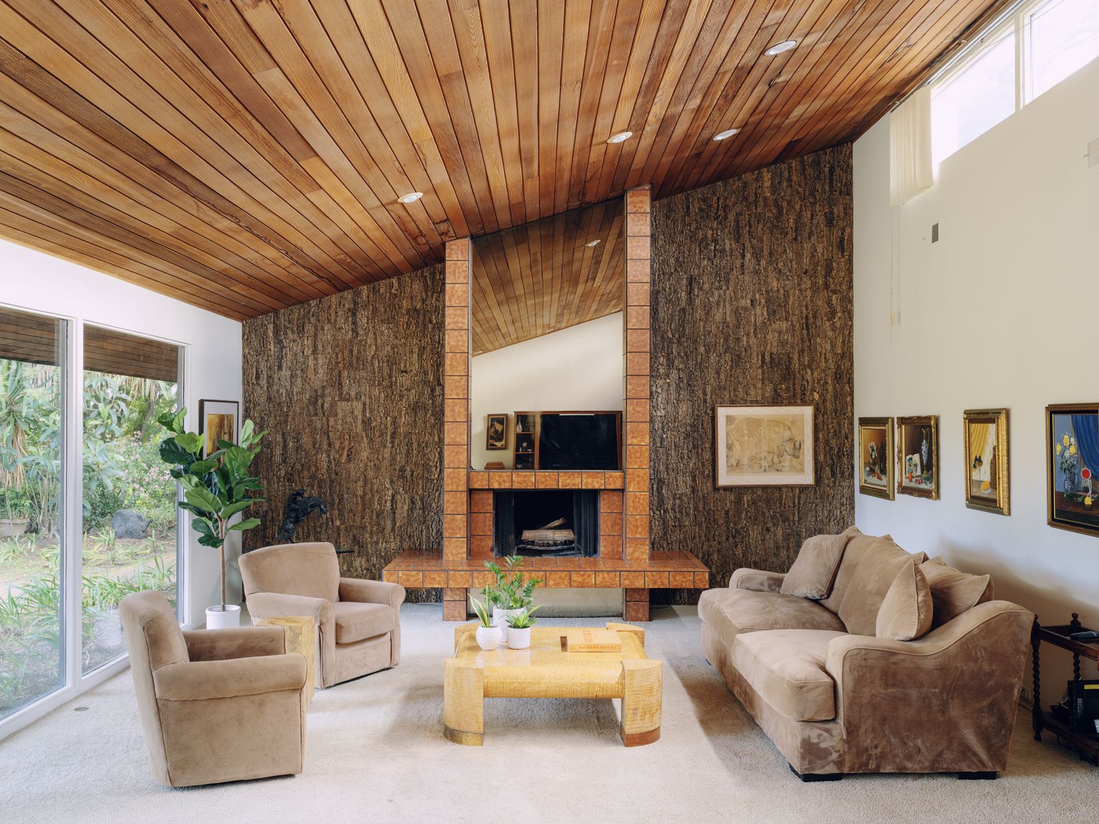 Photo 3 of 18 in Residence for Mr. & Mrs. Fred Van Sicklen (1947-52) by ...