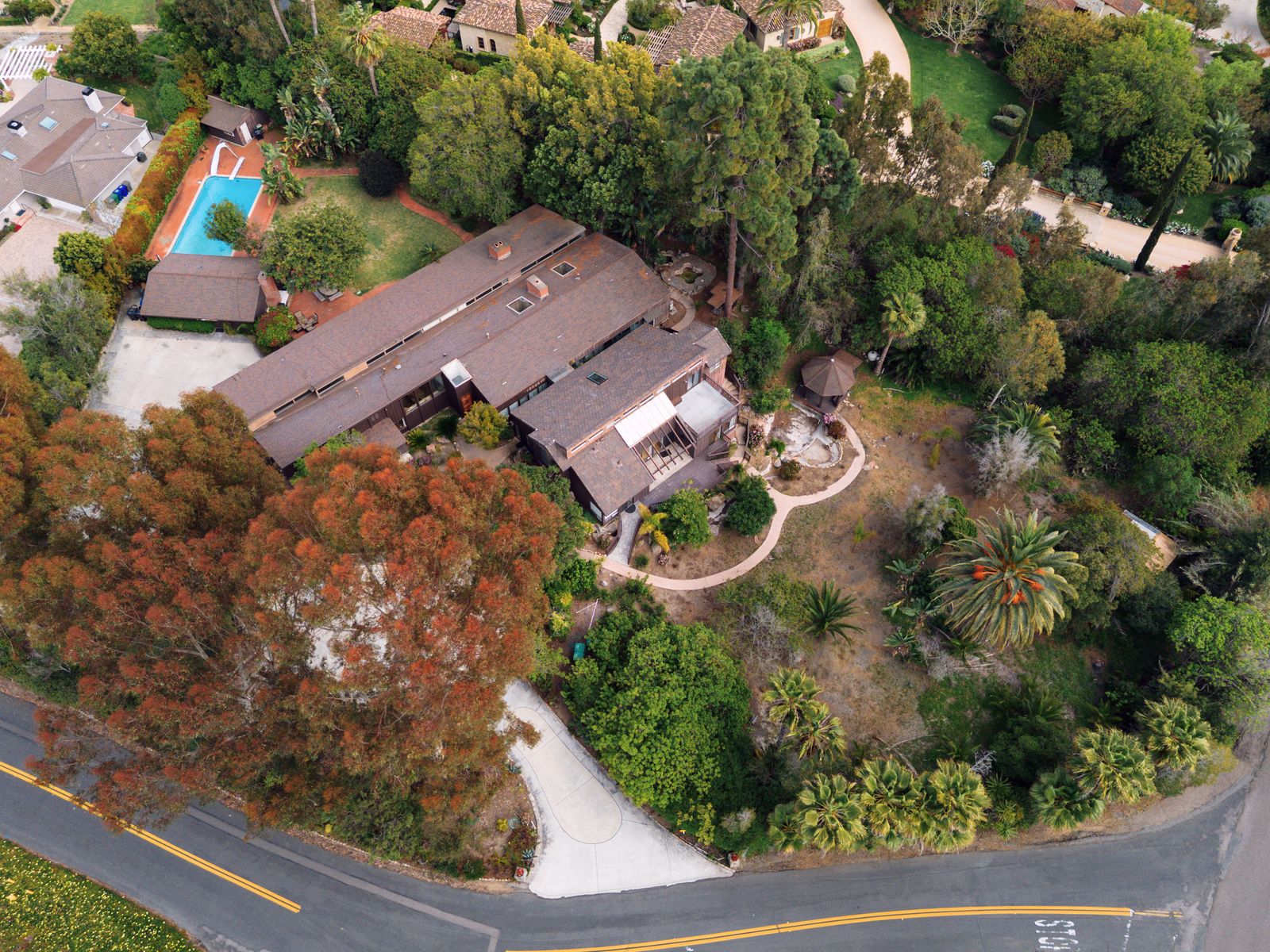 Photo 10 of 18 in Residence for Mr. & Mrs. Fred Van Sicklen (1947-52 ...