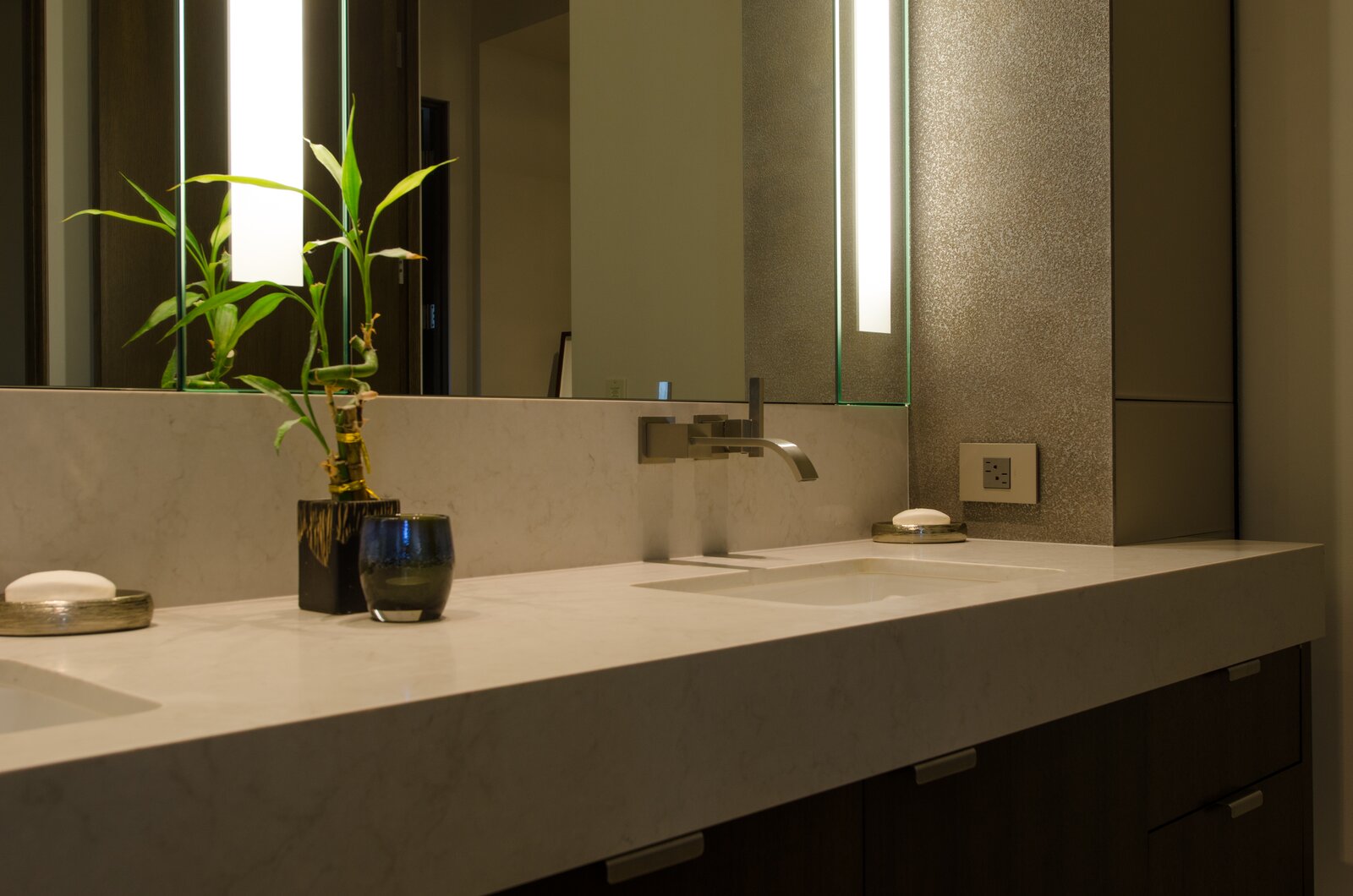 Photo 10 of 12 in Canal Residence by Kor Architects - Dwell