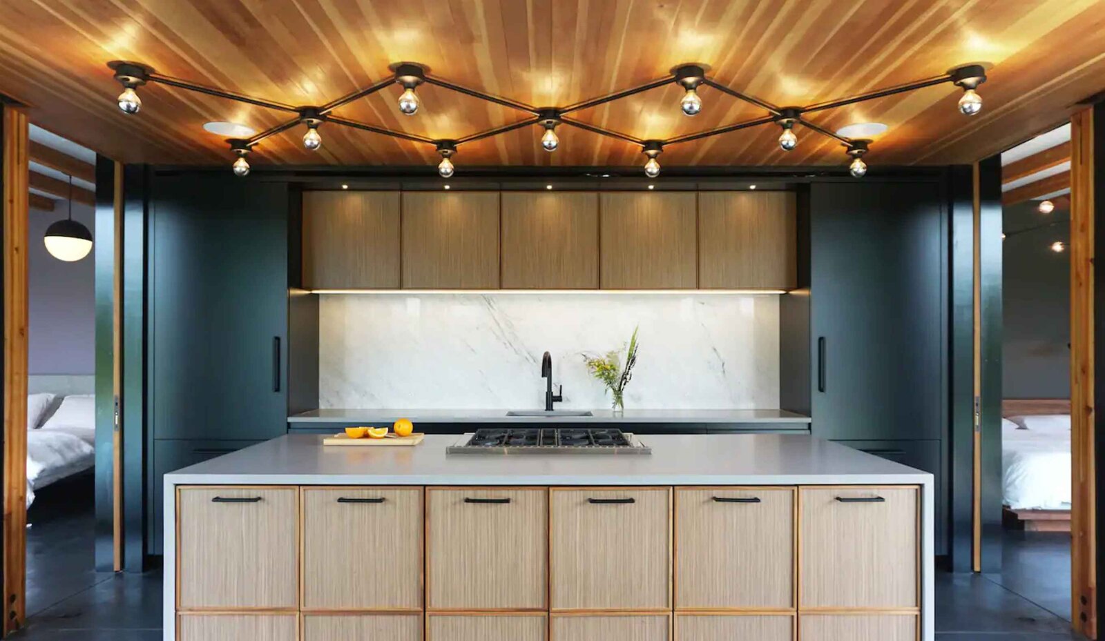 Photo 4 of 20 in Hudson Woods Pool House by Matt Kowalewski - Dwell