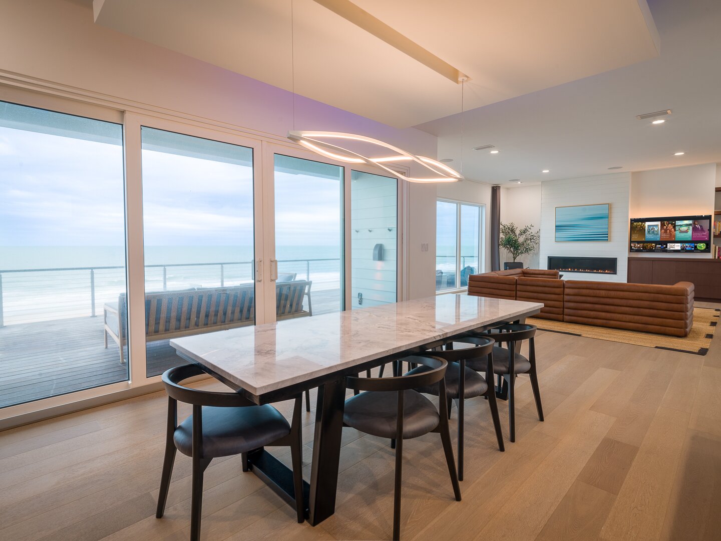 Photo 10 of 11 in Modern Beach House in Ponte Vedra by Matt Kowalewski ...