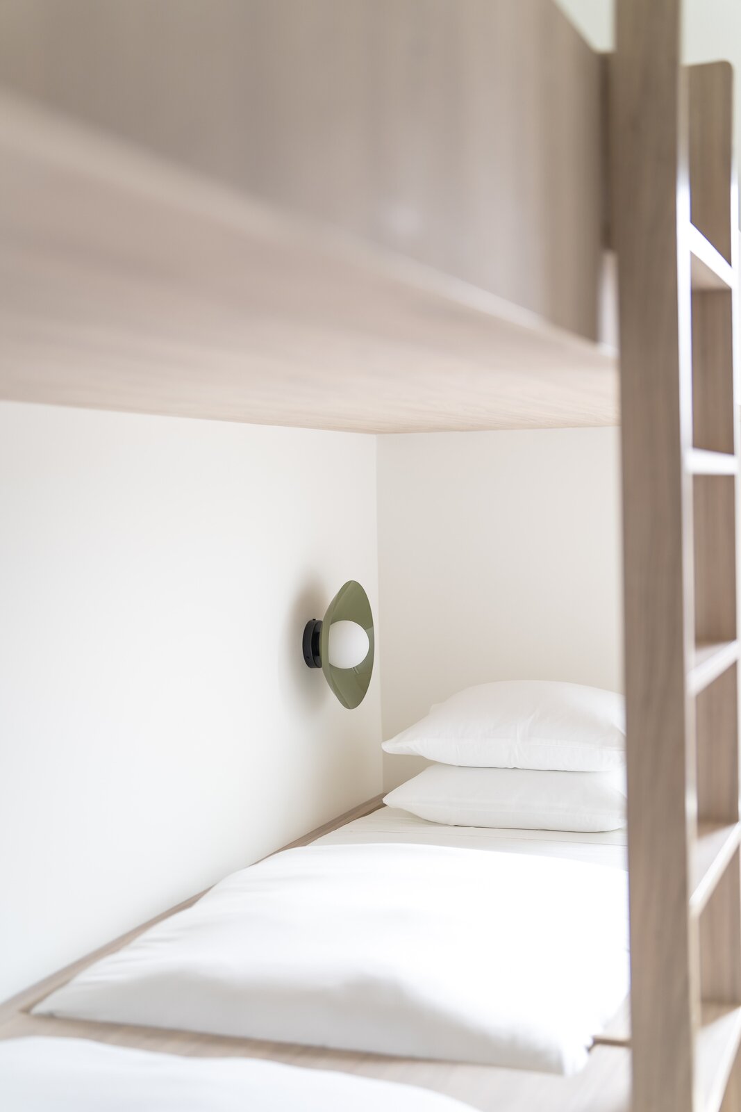 Photo 13 of 18 in Kauer Beach House by MacKenzie Kauer - Dwell