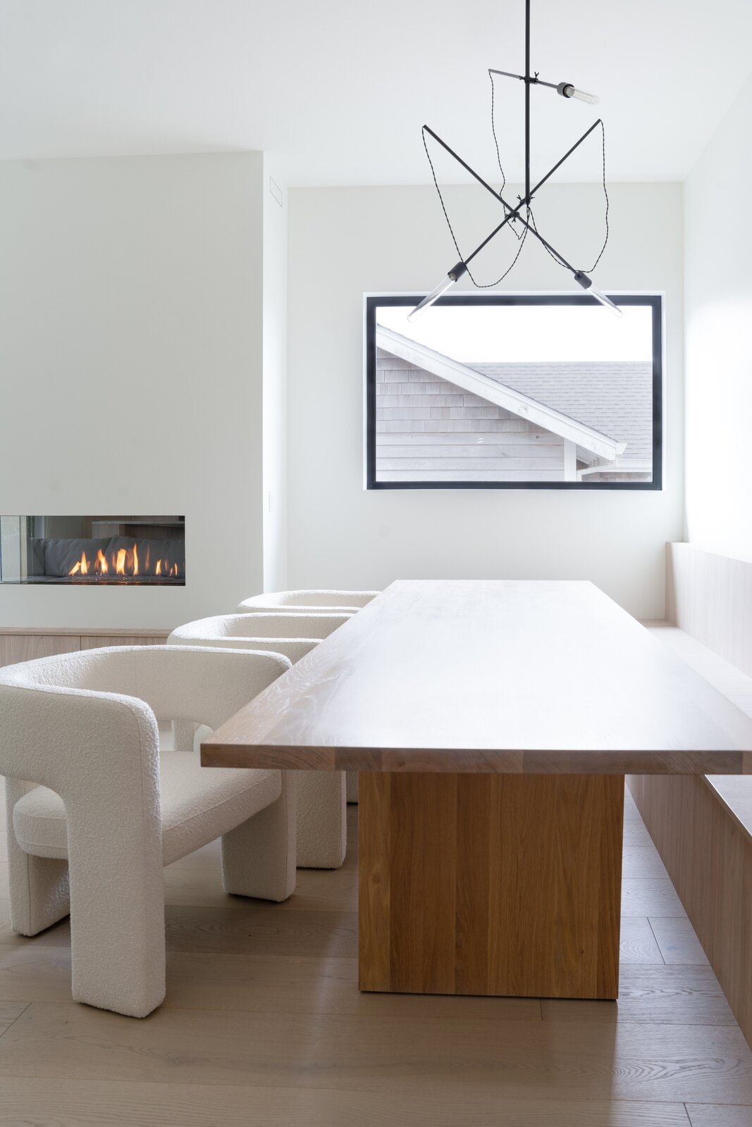 Photo 2 of 18 in Kauer Beach House by MacKenzie Kauer - Dwell