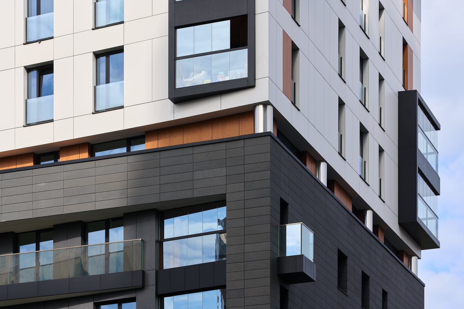 Photo 4 of 24 in The Kandinsky House by Brusnika Design - Dwell