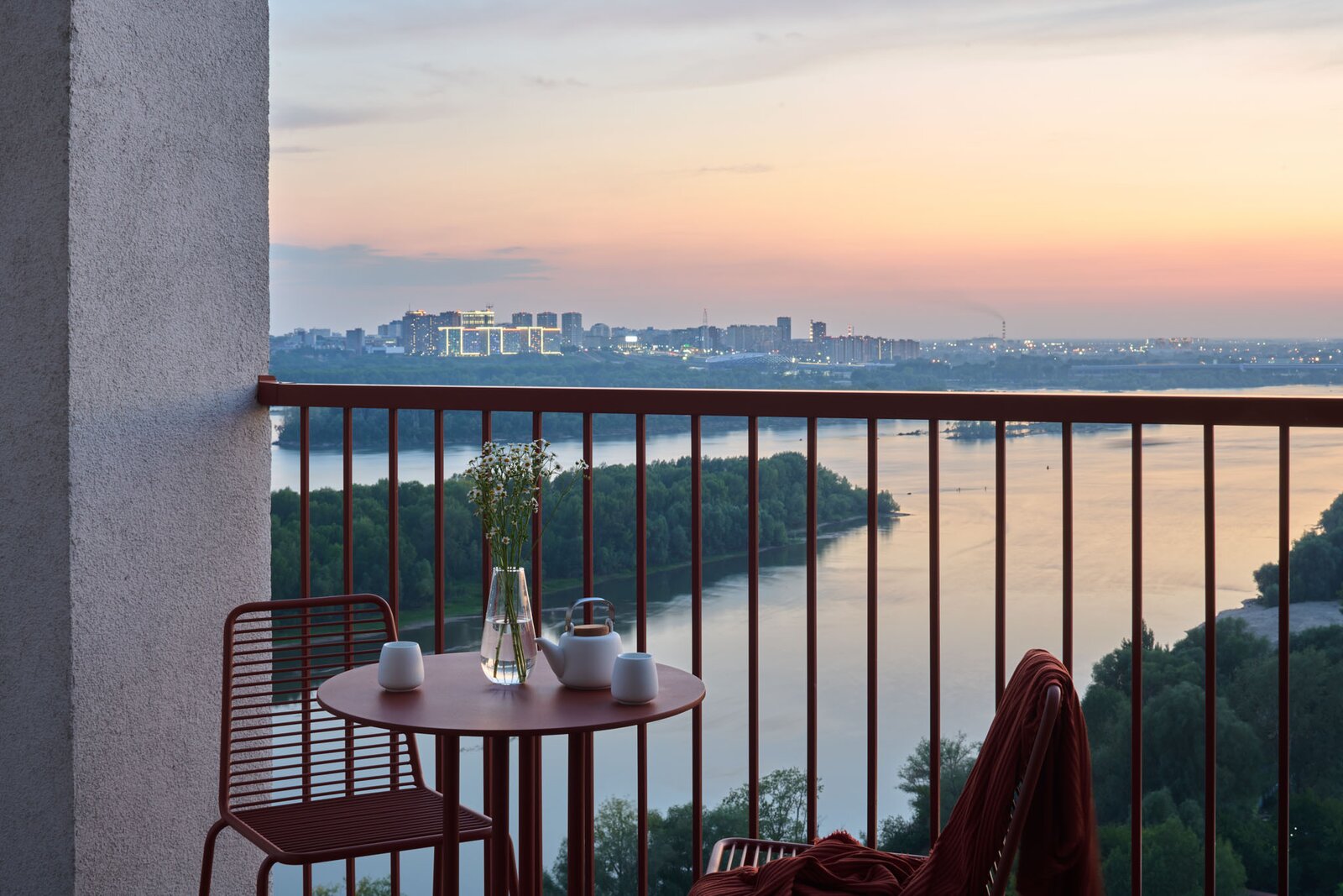 Photo 1 of 18 in A duplex with terraces and a river view by Brusnika ...