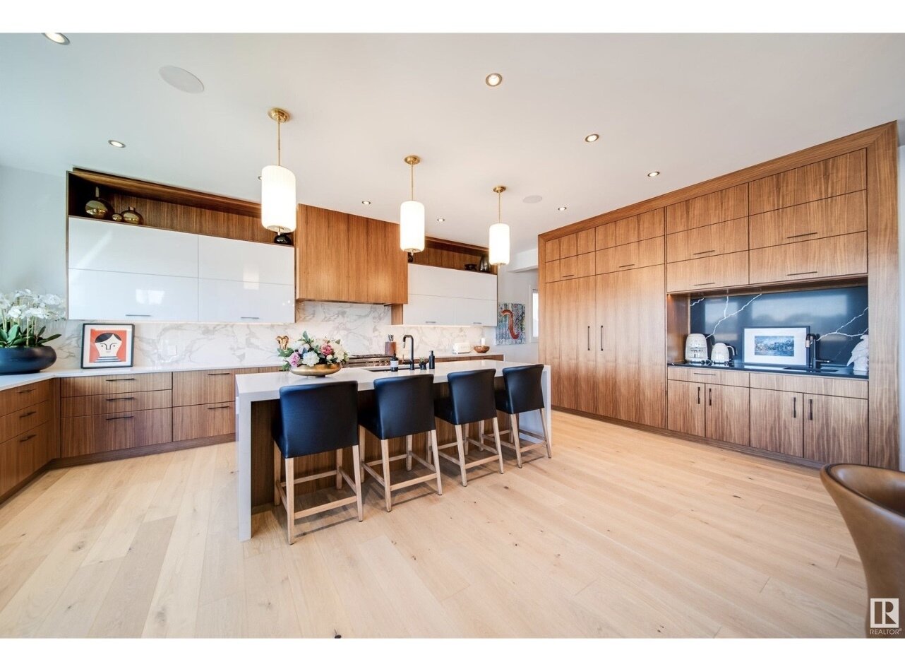 Photo 5 of 16 in The Bird House by Erin YEG - Dwell