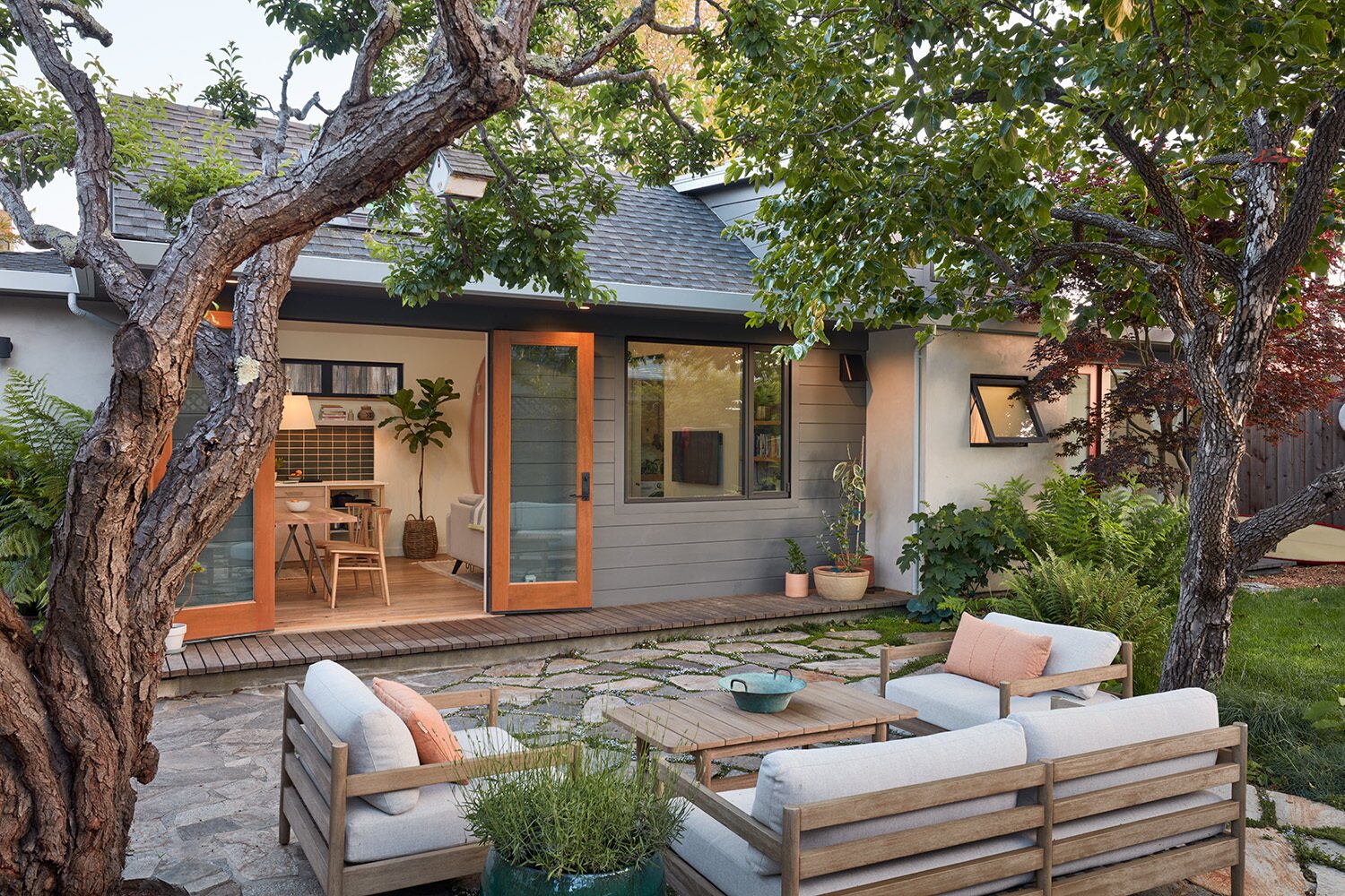 Photo 16 of 17 in Budget Breakdown: She Built a $277K Starter Home in ...