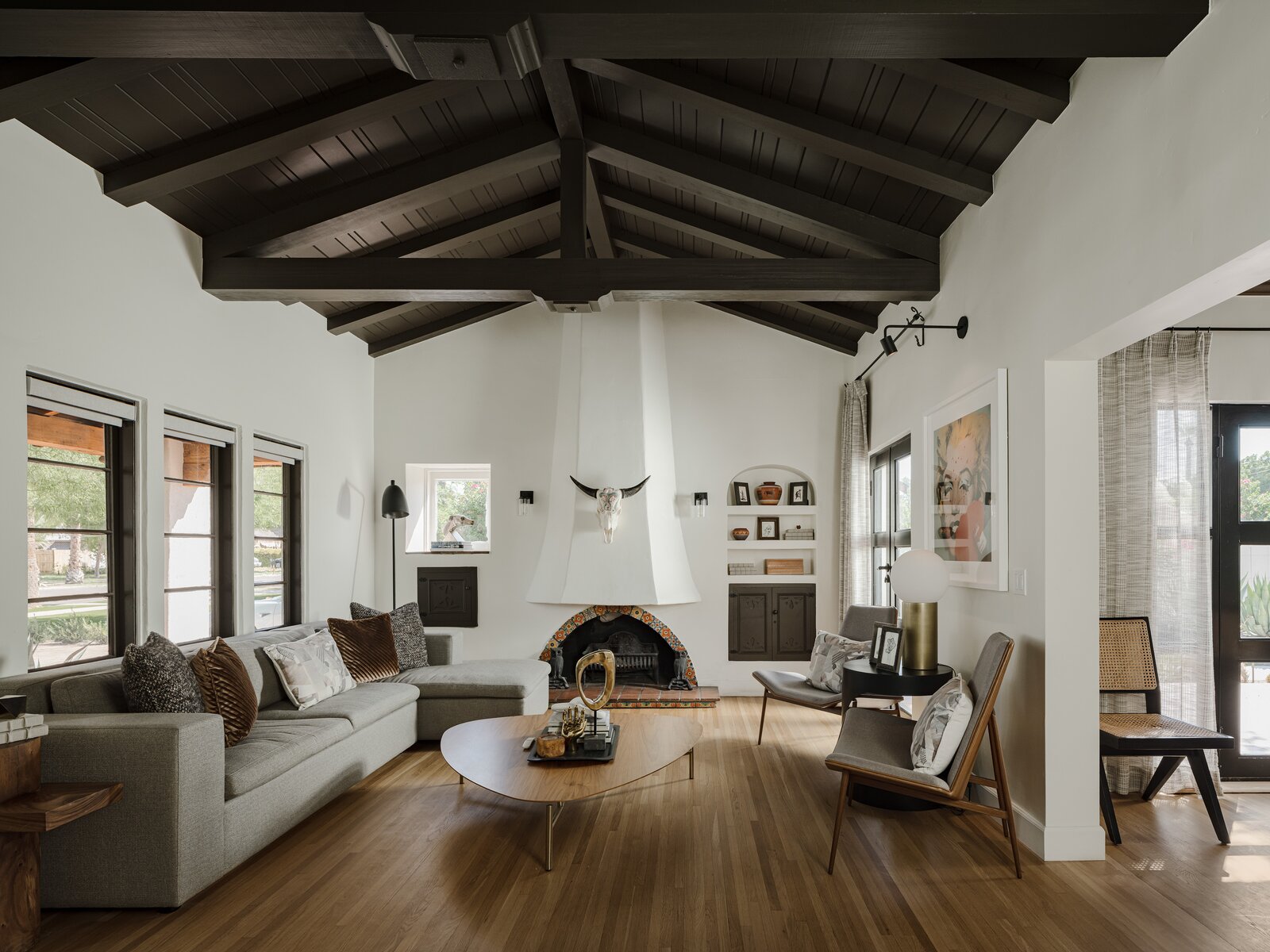 Photo 8 of 21 in Historic Phoenix Modern Transformation by Elaina ...