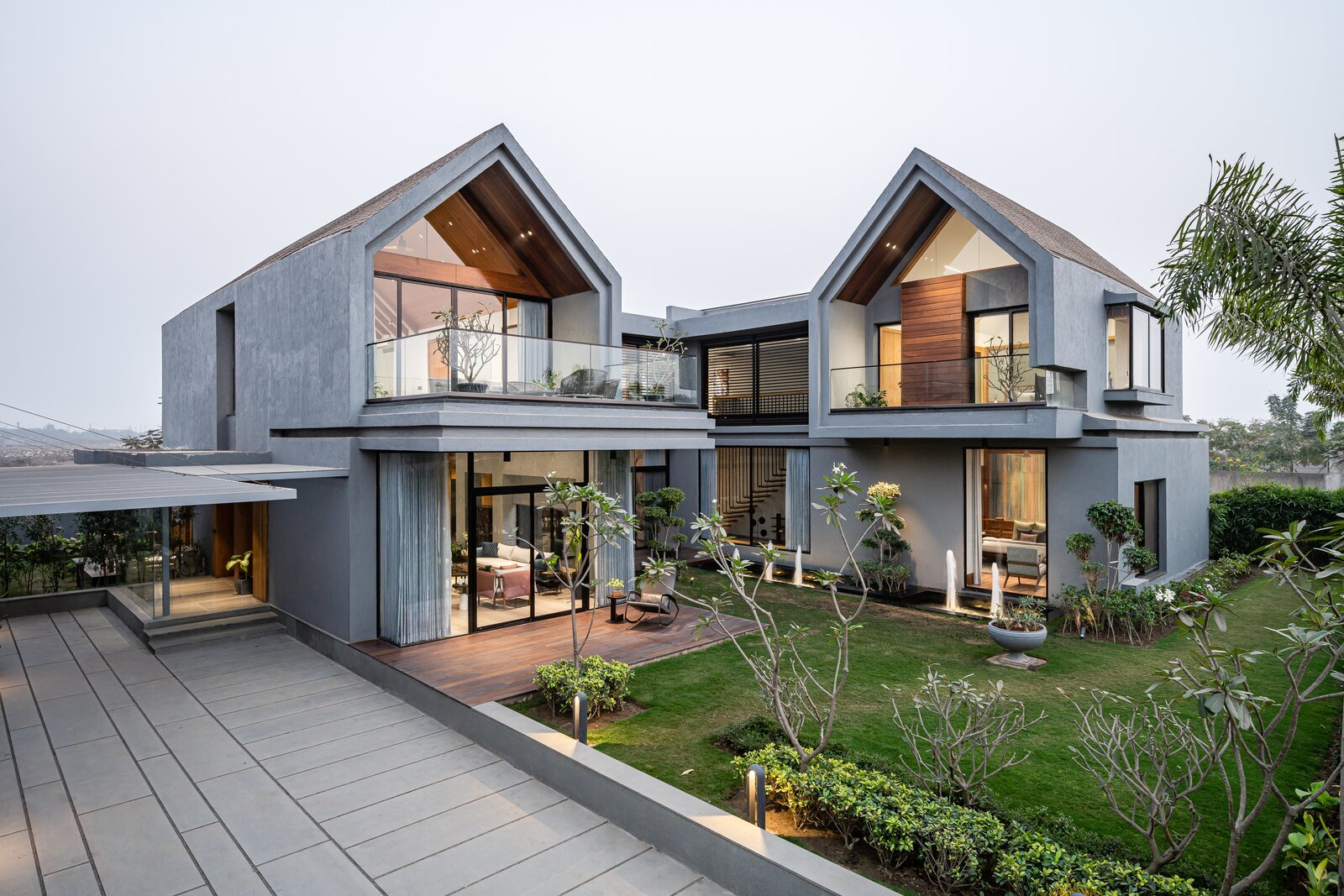 Photo 20 of 22 in THE TETRIS HOUSE by NEELESH CHOPDA ARCHITECTURE - Dwell