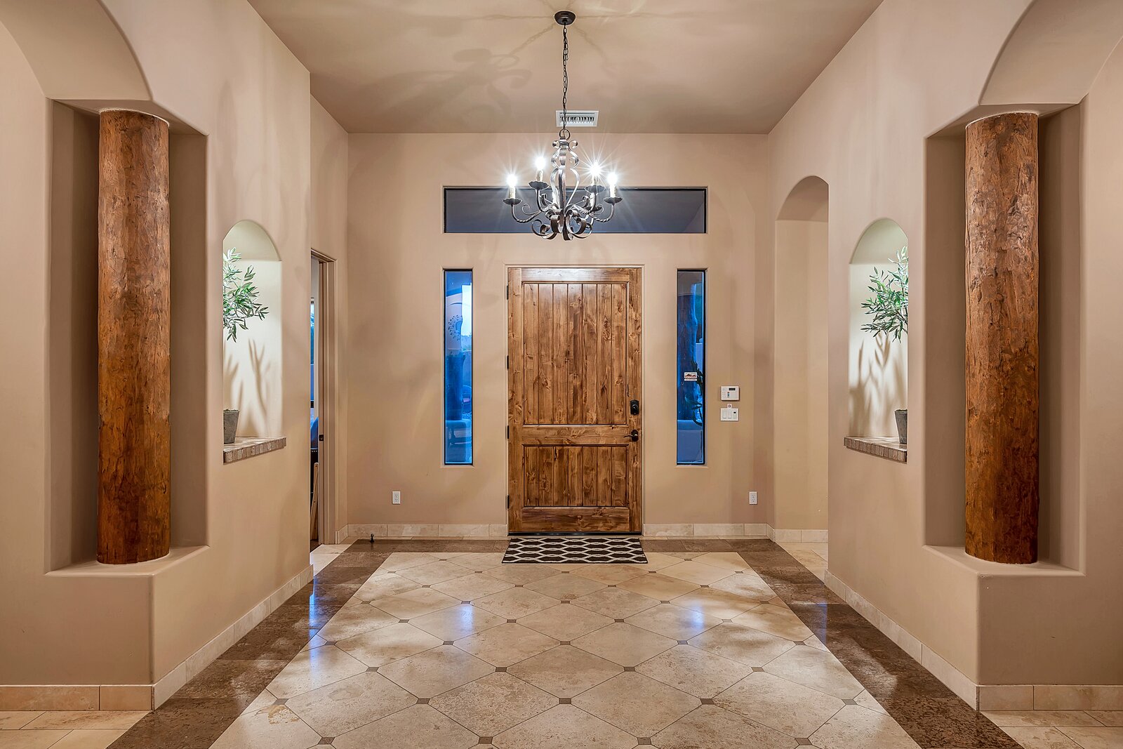 Photo 6 of 22 in Casa Roy Rogers by Luxury Villas Collection - Dwell