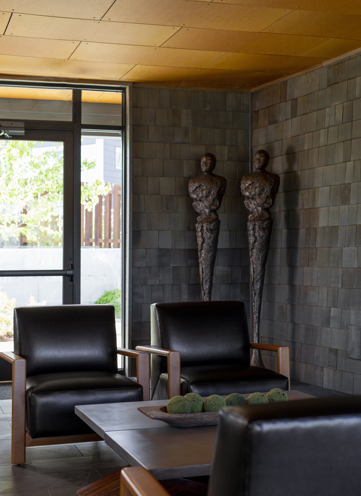 Photo 2 of 16 in Oak Tree Pavilion by Johnston Architects - Dwell