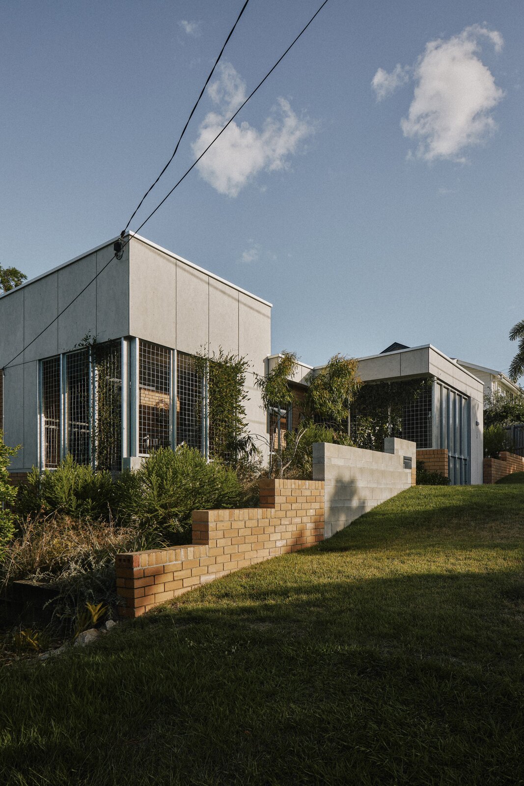 Photo 24 of 25 in Before & After: She Cloaked Her 1970s Brick Home in a ...