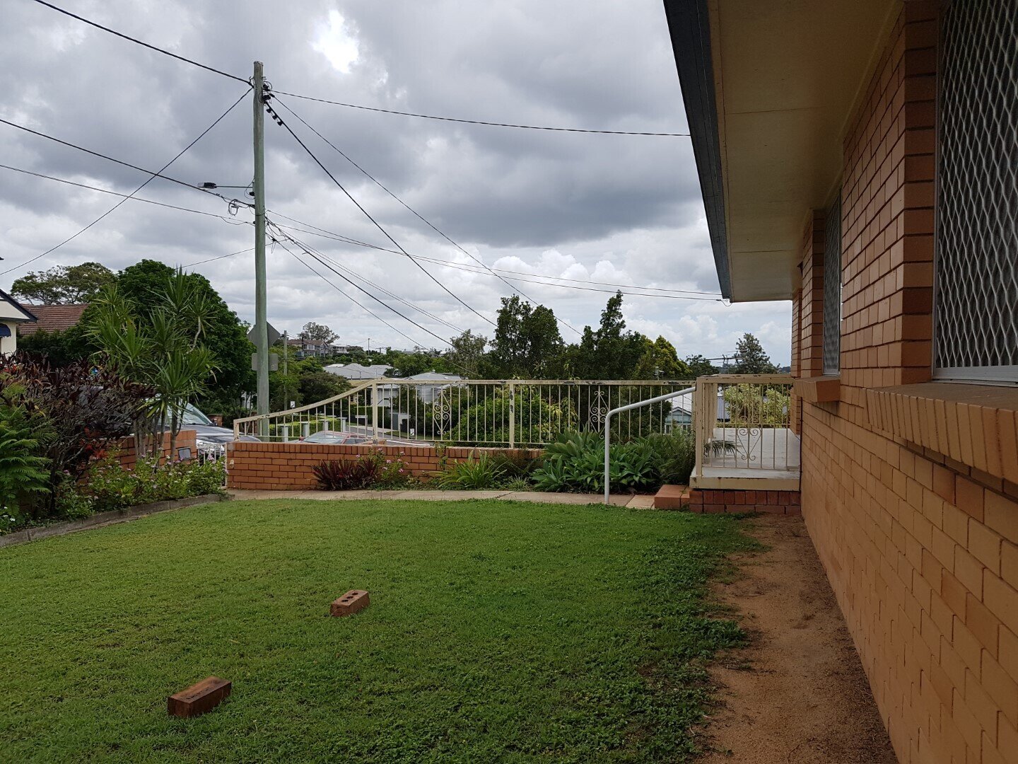 Photo 10 of 25 in Before & After: She Cloaked Her 1970s Brick Home in a ...