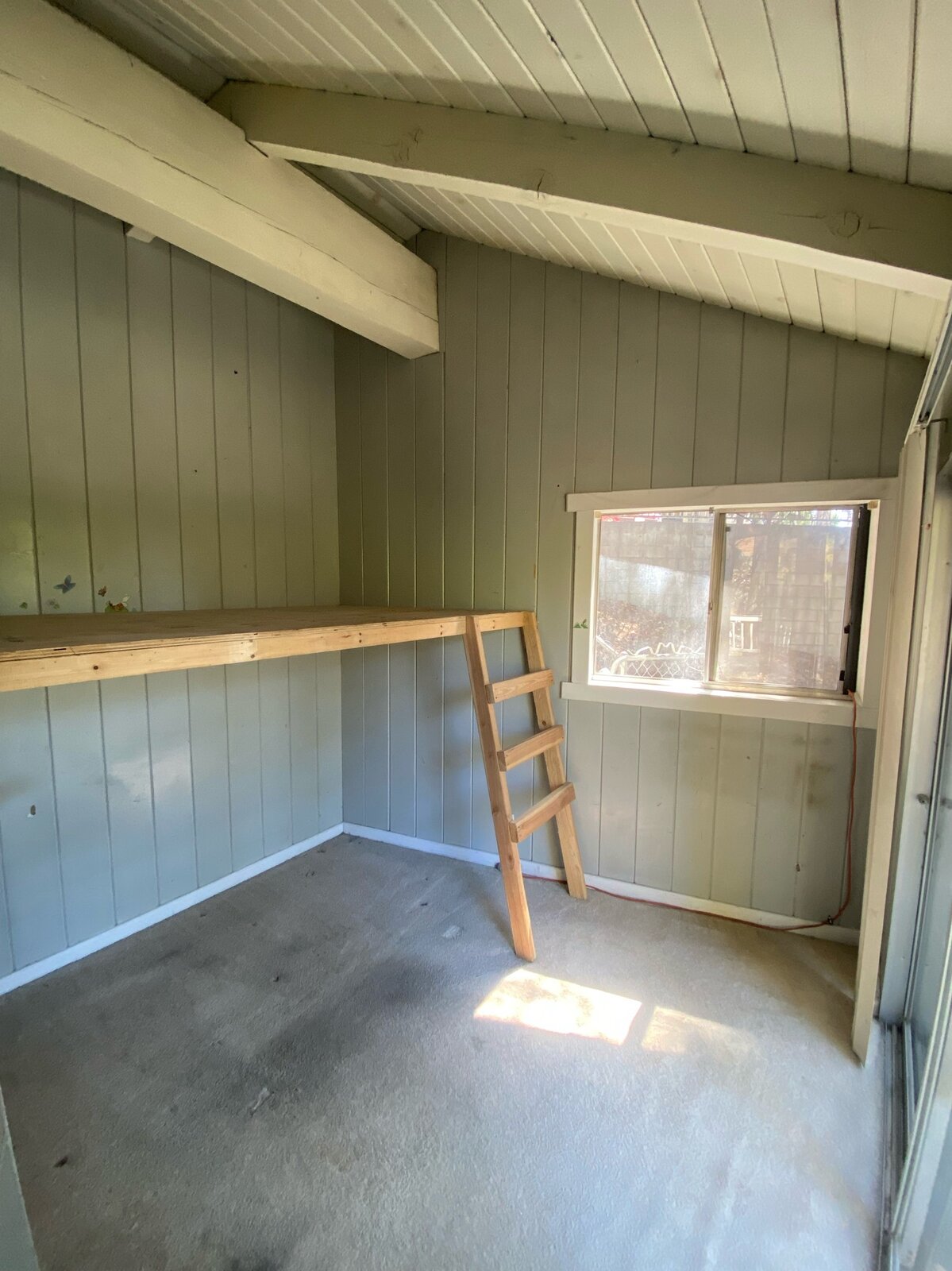 Photo 3 of 22 in Canopy Cabin by Paige Kershaw - Dwell