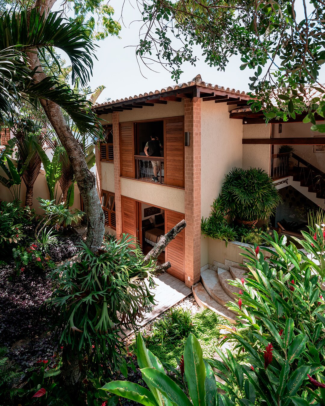 Photo 10 of 11 in The Albatross House by Eric Bittencourt - Dwell