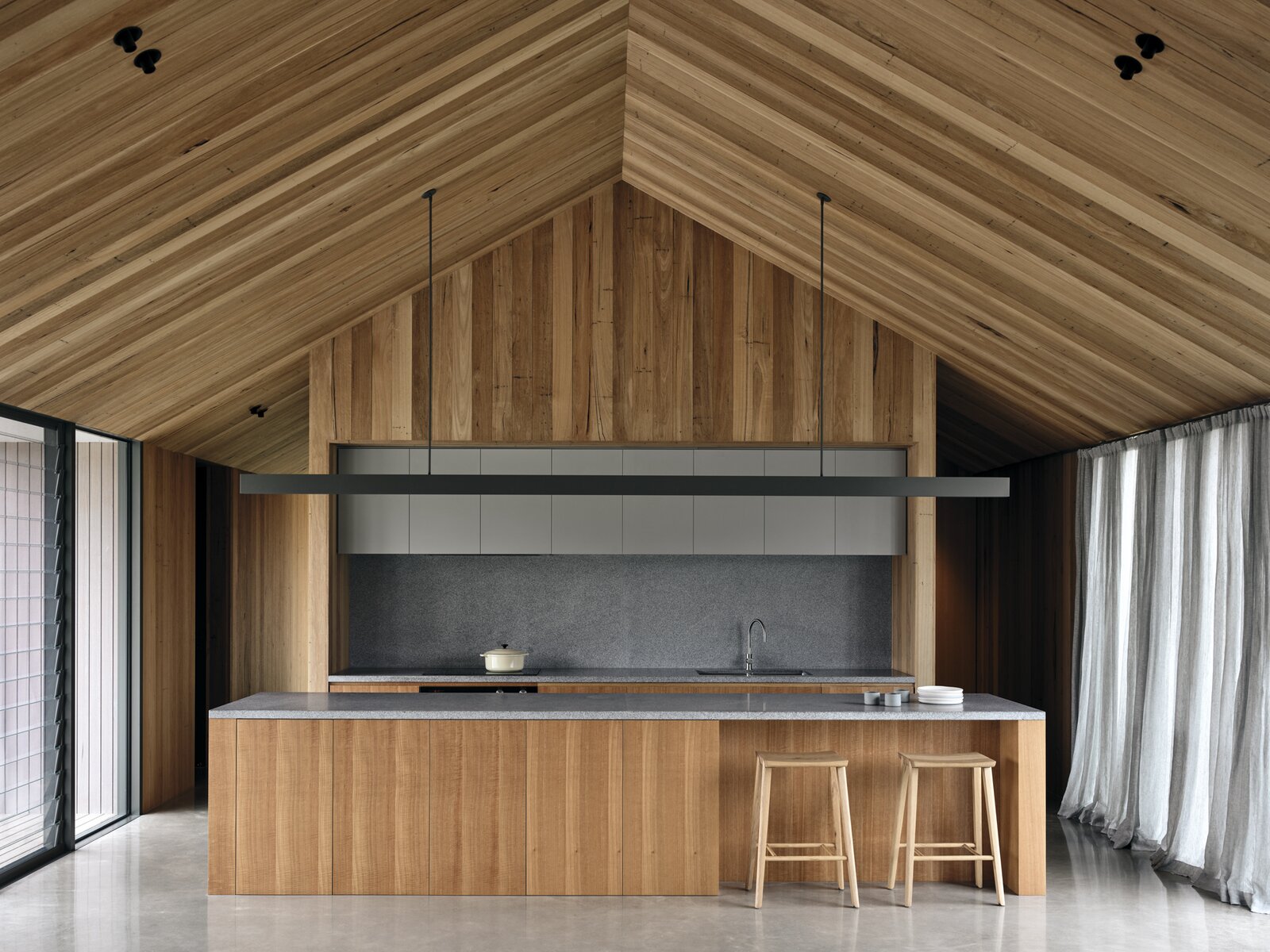 Photo 4 of 9 in Birregurra House by Rob Kennon Architects - Dwell