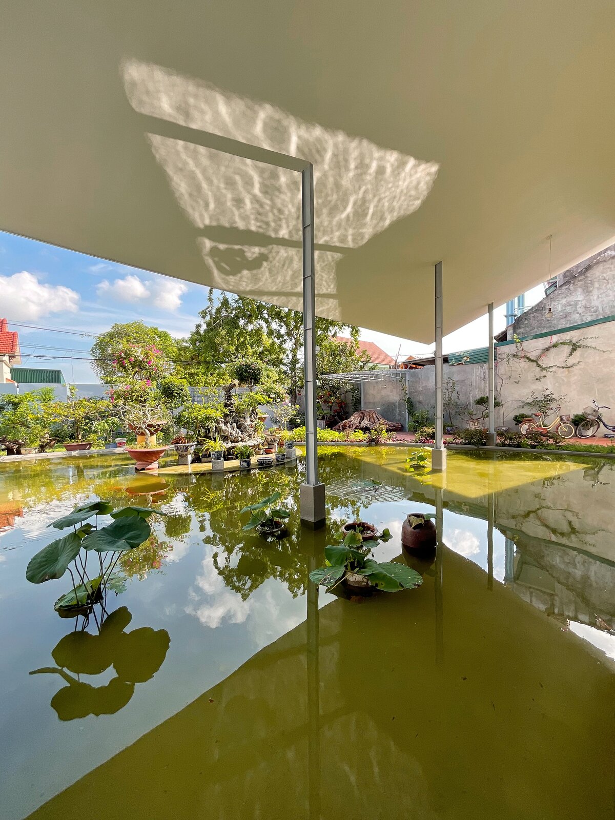 Photo 15 of 28 in House in Quang Yen by Duc Ngo - Dwell