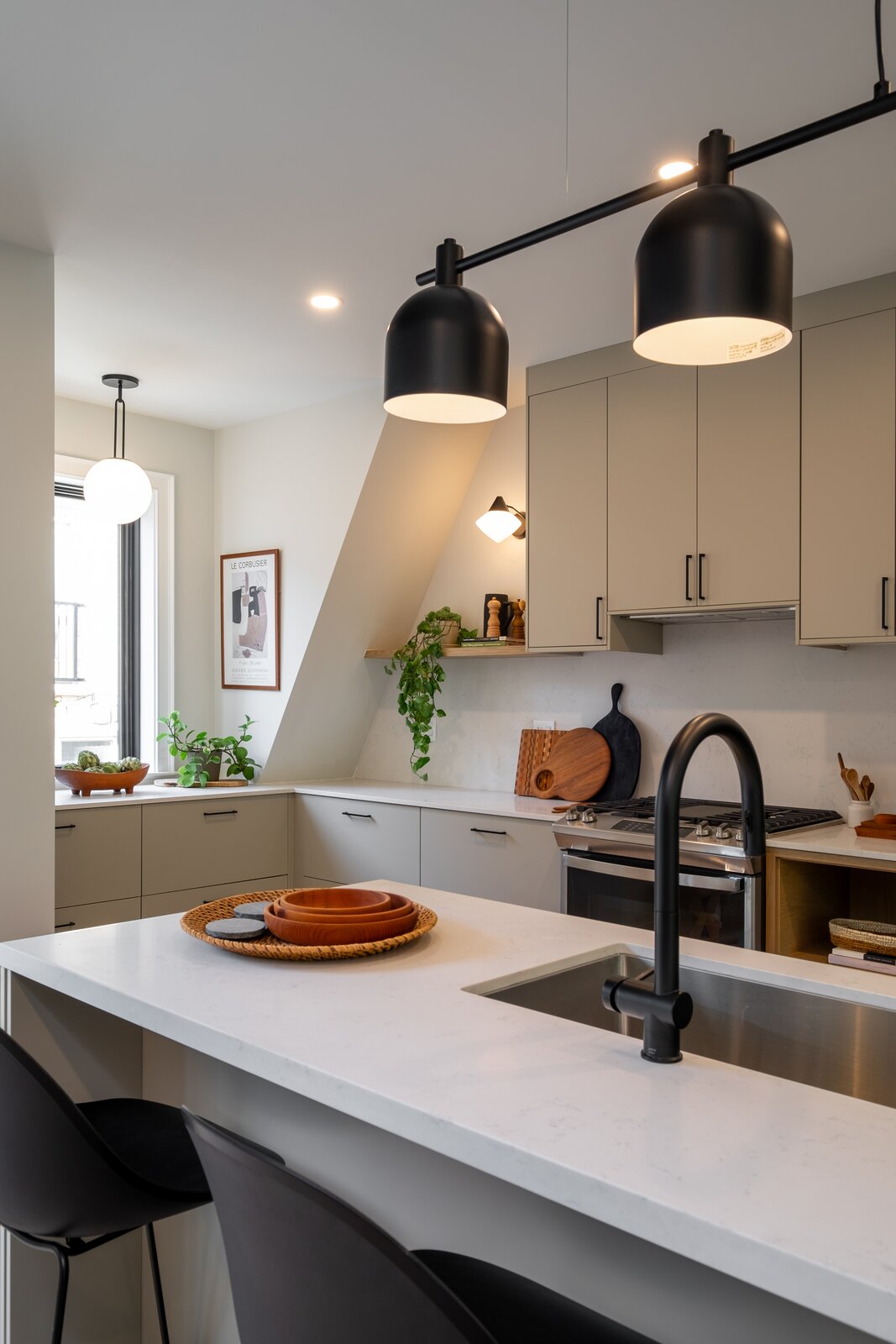 Photo 10 of 22 in Norwood Park Laneway Homes by Lanescape Architecture ...