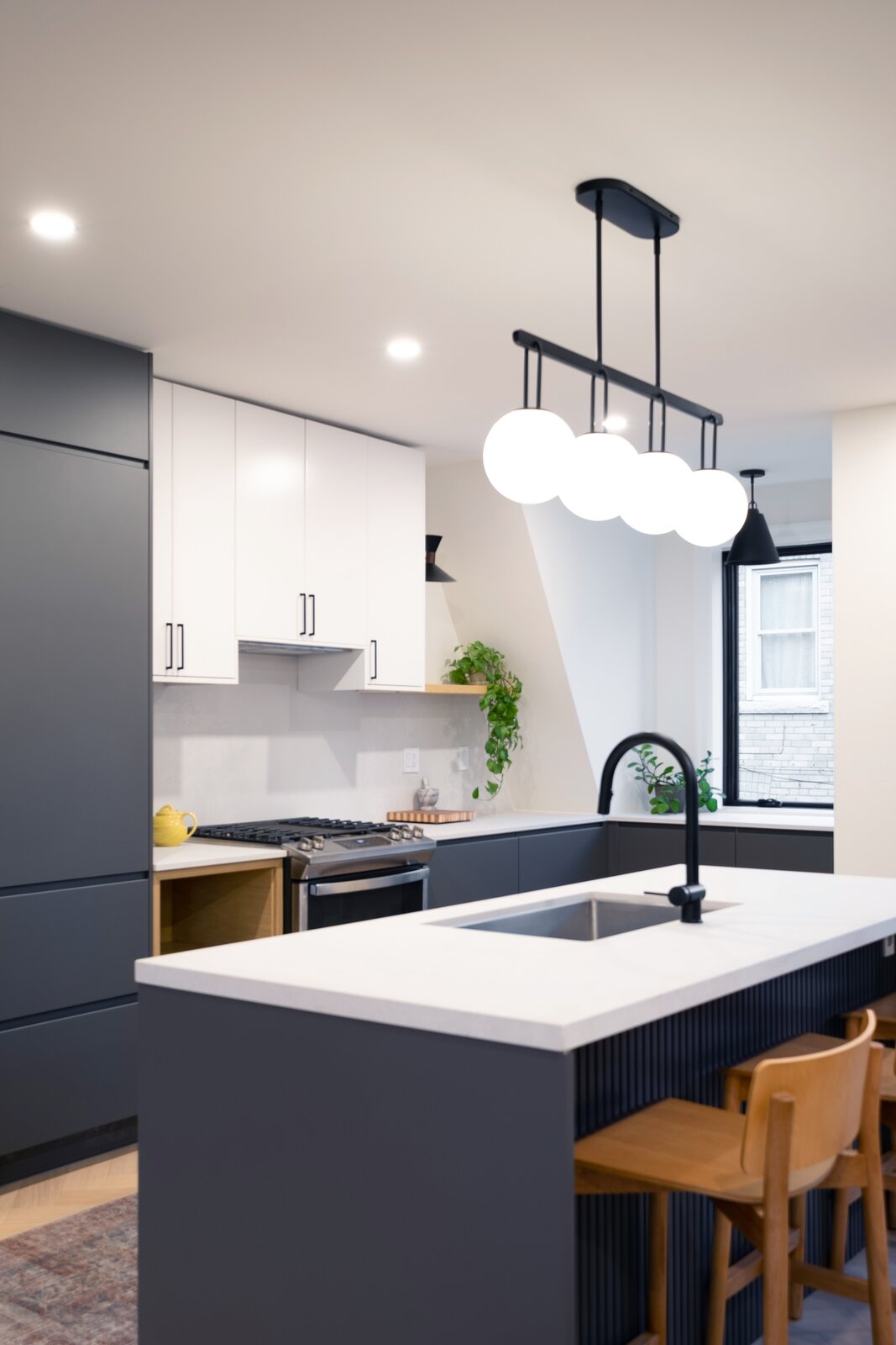 Photo 11 of 22 in Norwood Park Laneway Homes by Lanescape Architecture ...