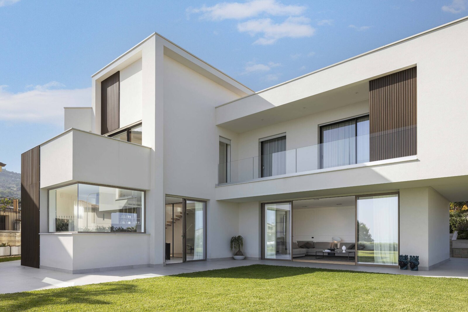 Twix by Déco from indoor to outdoor in Messina and Gragnano - Italy (4 ...