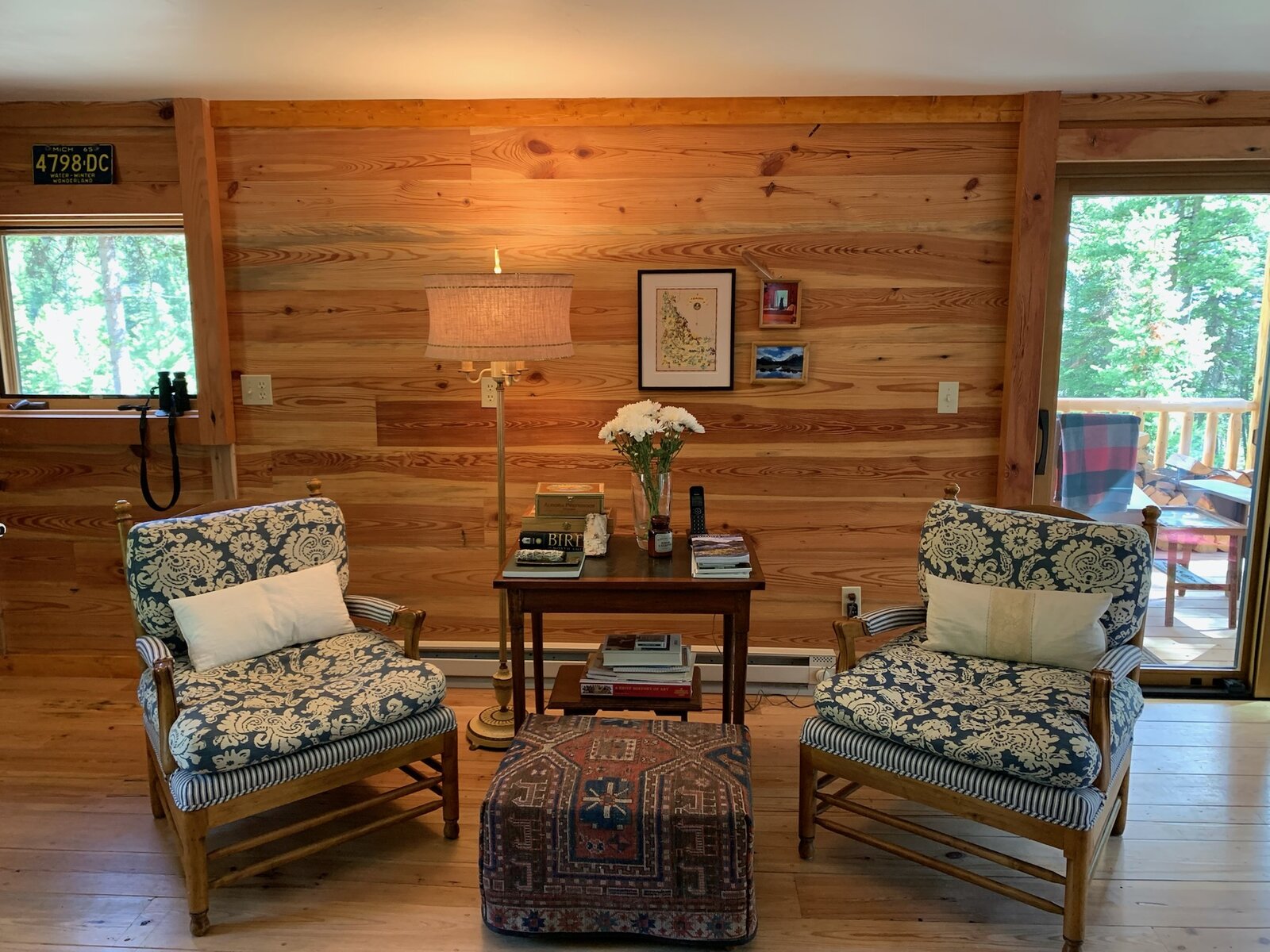 Photo 11 of 18 in Forest Service Cabin No 41 by Sheila A Smith - Dwell