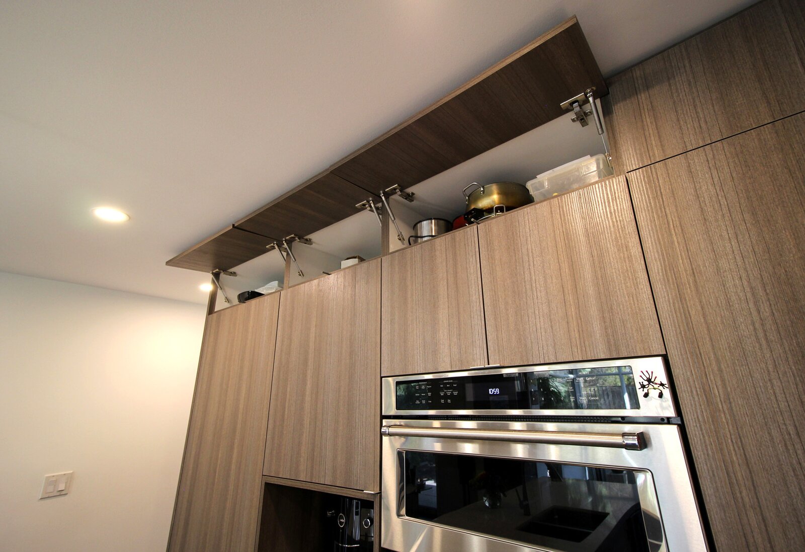 Photo 4 of 8 in Kitchen Renovation in North York by Leo Mieles - Dwell