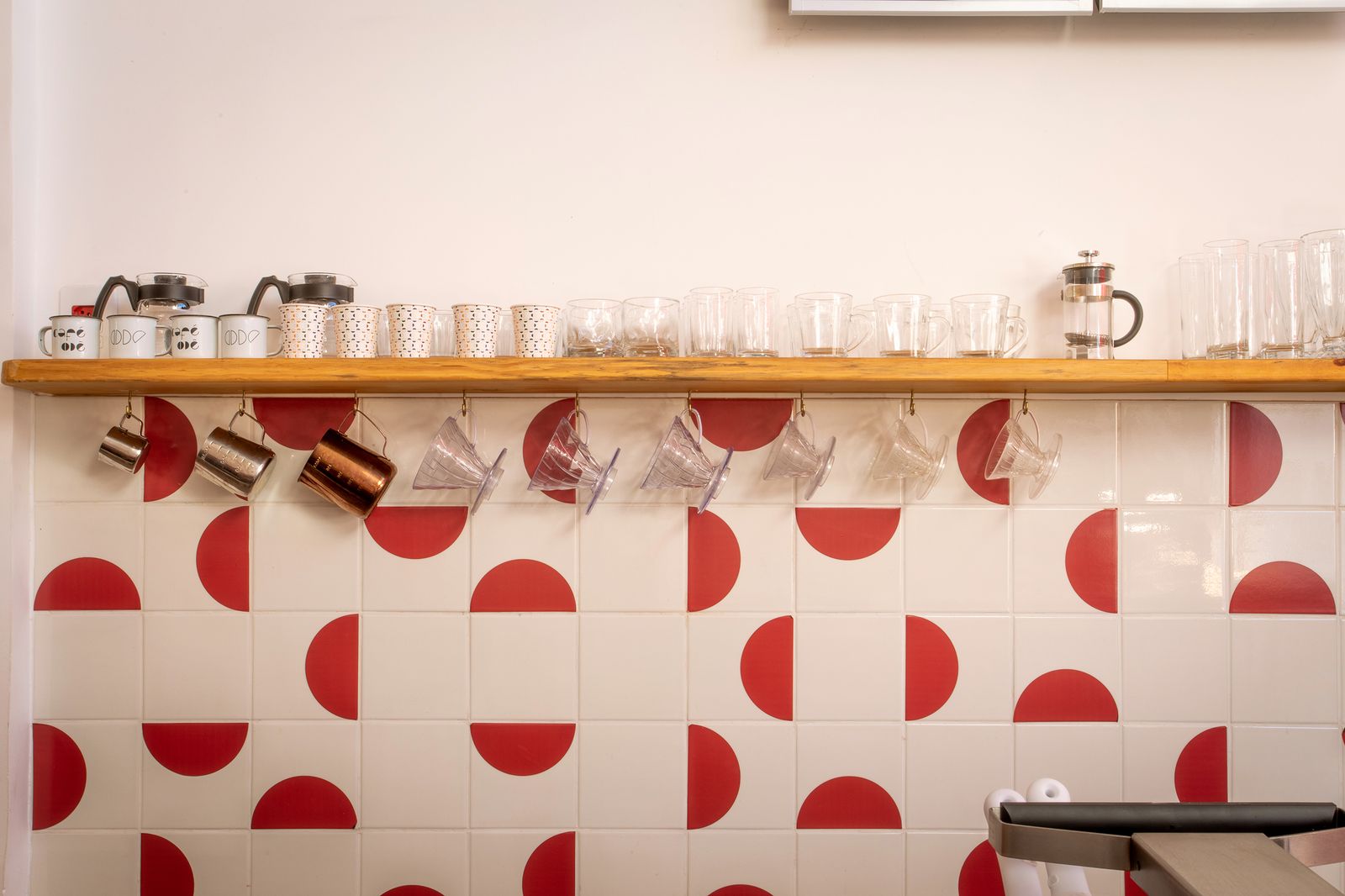 Photo 8 of 16 in Odê Café by Studio Papaya - Dwell