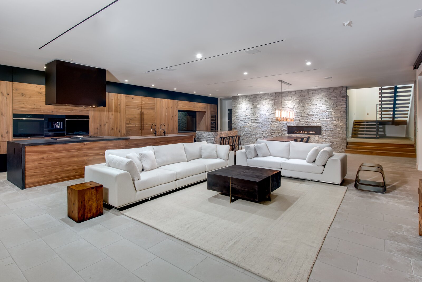 Photo 1 of 56 in Jewel Homes Allure model listed for $4.2 M, designed ...