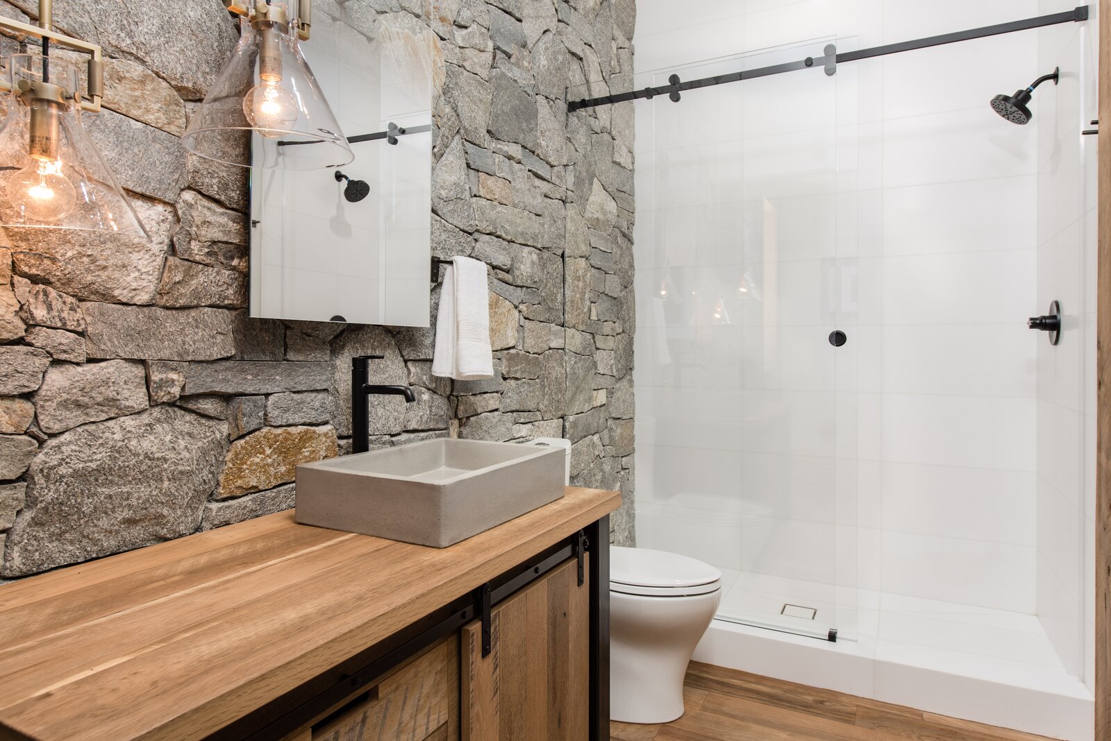 Photo 1 of 56 in Jewel Homes Allure model listed for $4.2 M, designed ...