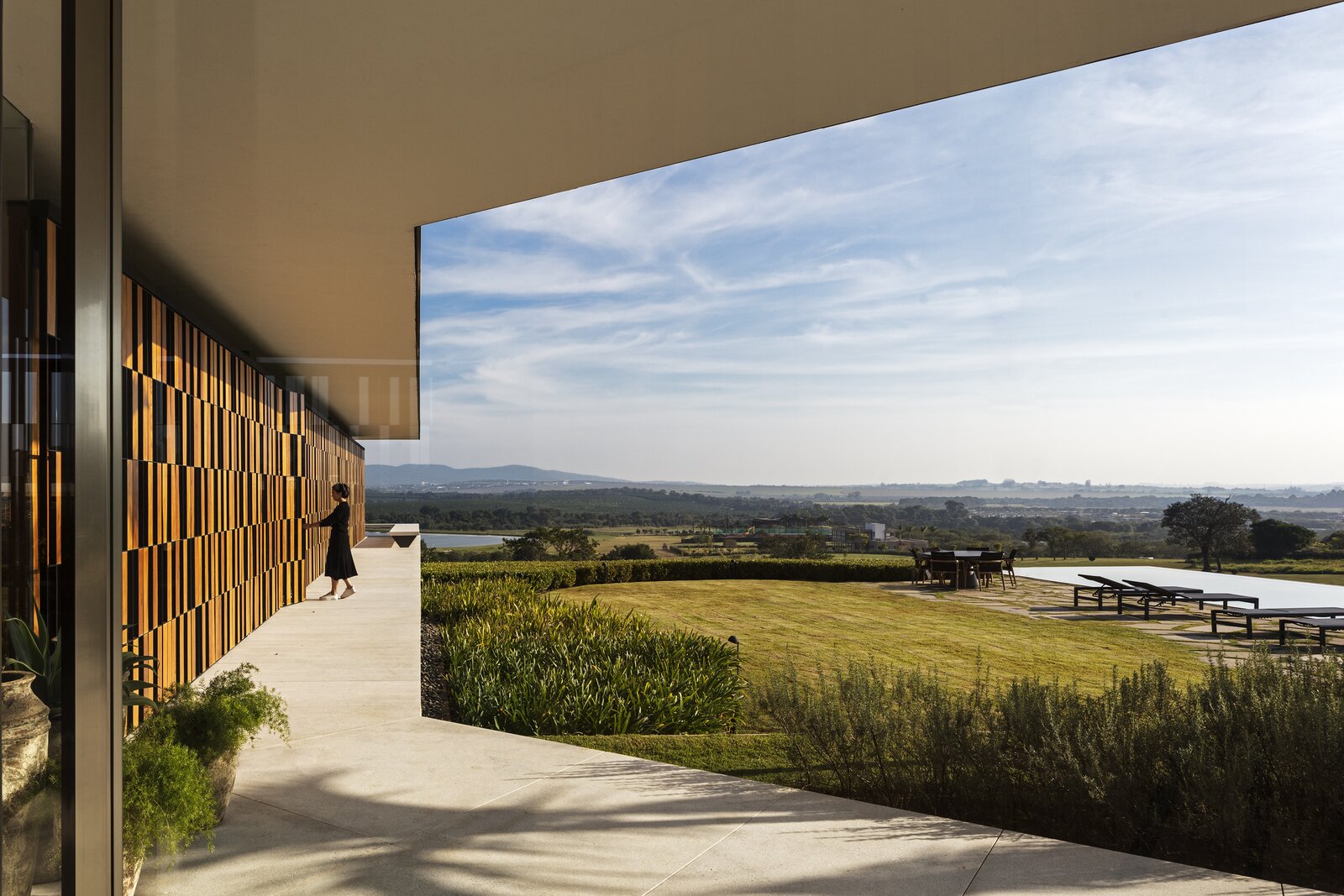 Photo 4 of 12 in MJE House by Jacobsen Arquitetura - Dwell