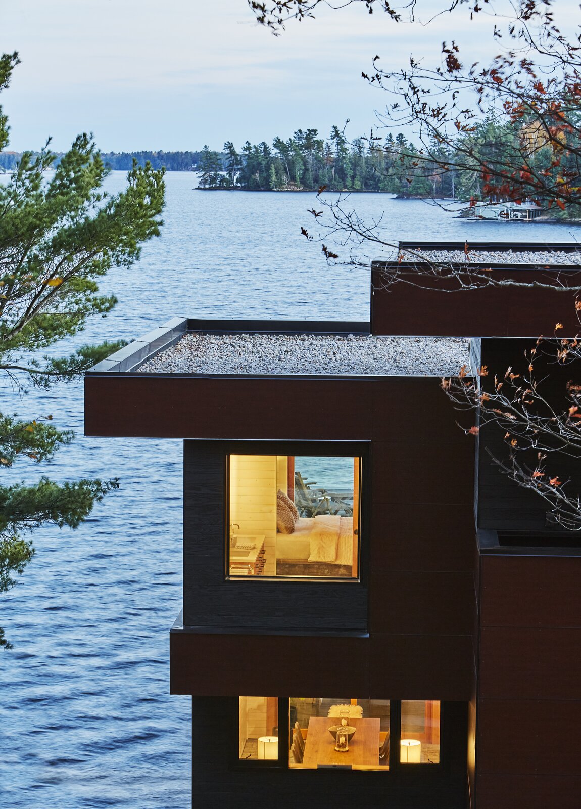 Photo 18 of 32 in The Scarcliffe Cottage by Melissa Van Loon - Dwell