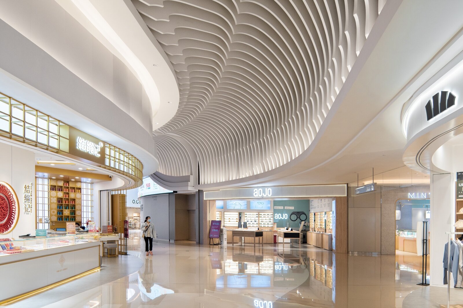 Photo 17 of 21 in The Aedas-designed Retail Destination Interwoven with ...