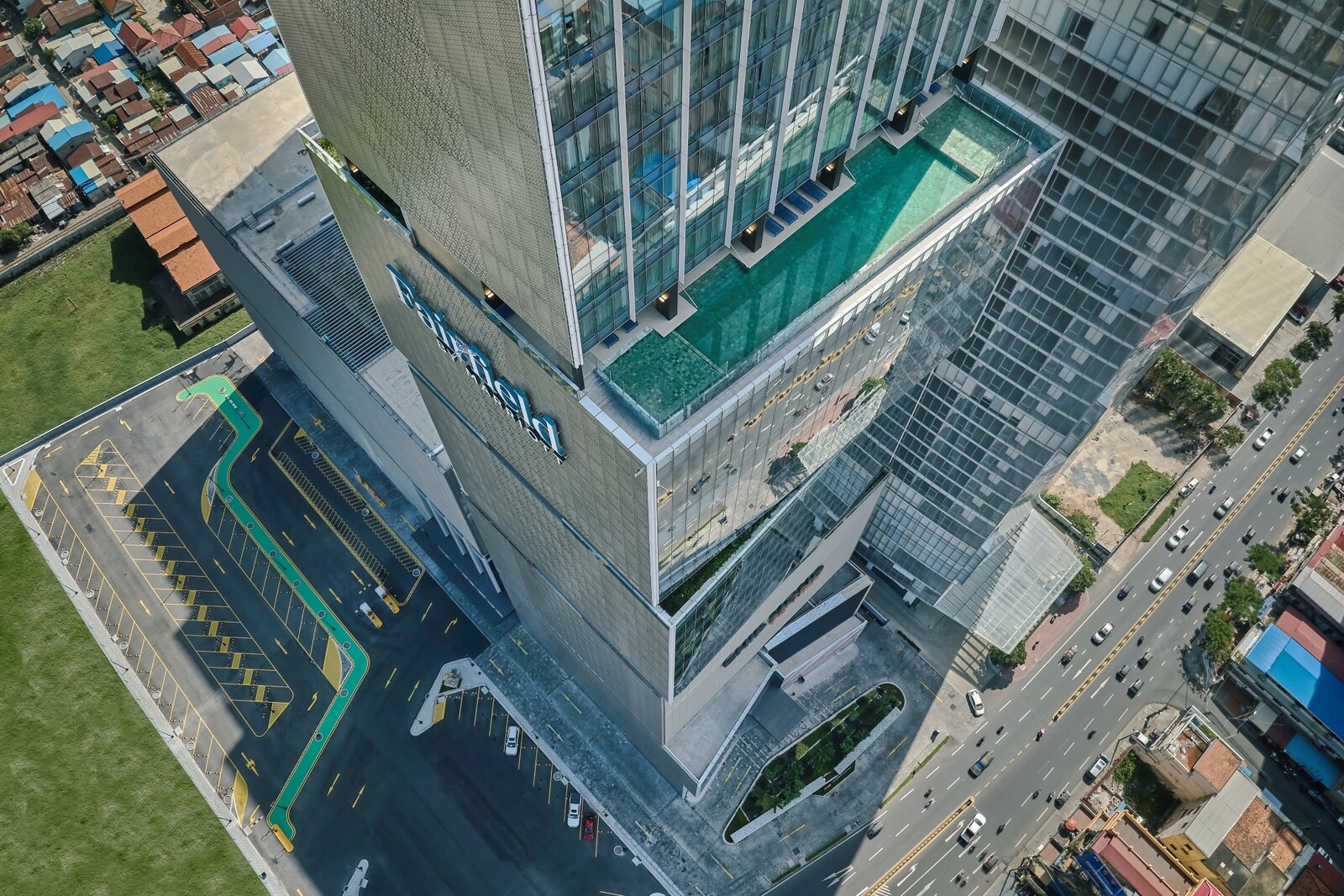 Photo 5 of 13 in Chip Mong Tower: A Stacked Silhouette Redefining Phnom Penh’s Skyline by Aedas ...