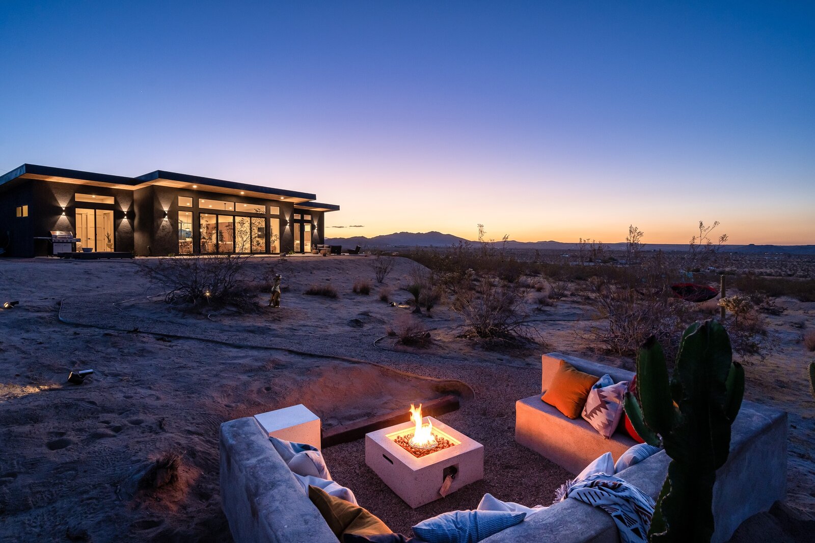 Photo 12 of 13 in Casa Serrano Joshua Tree by Courtney Wilkes - Dwell