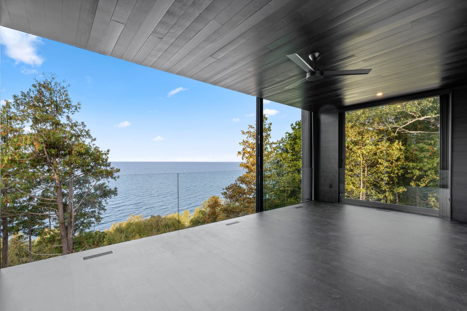 Photo 5 of 6 in Contemporary Door County Estate by Arbor Crowne ...
