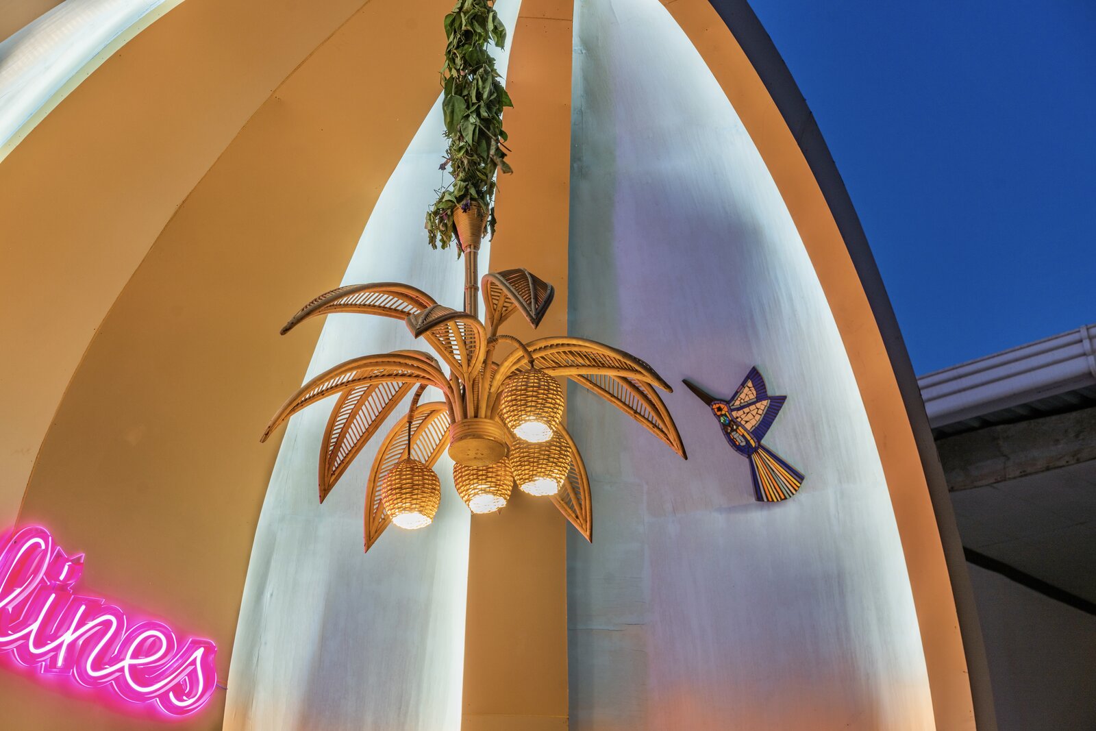 Photo 5 of 6 in IZZIPIZZI by Danza Del Design - Dwell