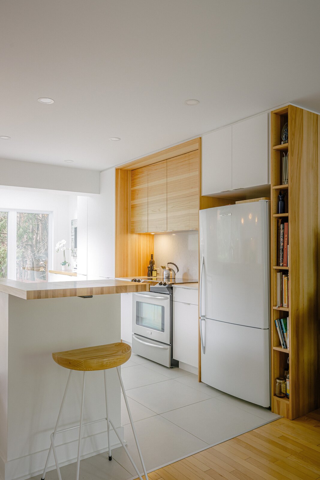 Photo 11 of 12 in Workman Residence by Passé Présent Design Durable - Dwell