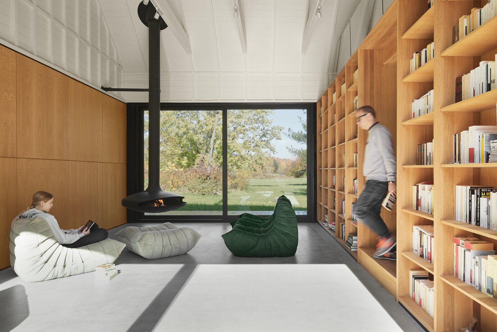 Photo 14 of 20 in The Denison House by Olivier Lapierre - Dwell