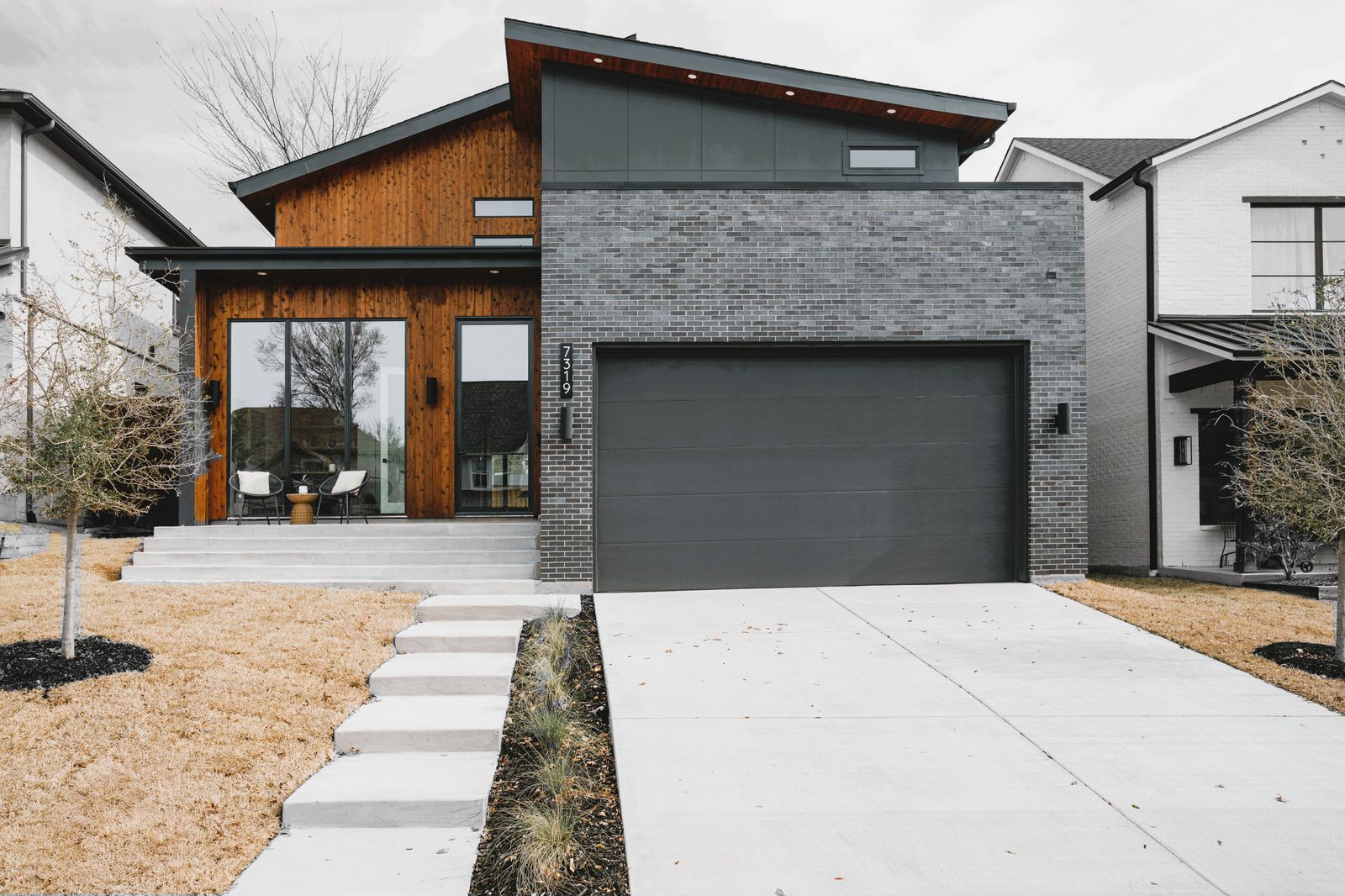 Photo 1 of 35 in Casa Loma by F+E Design Architects - Dwell