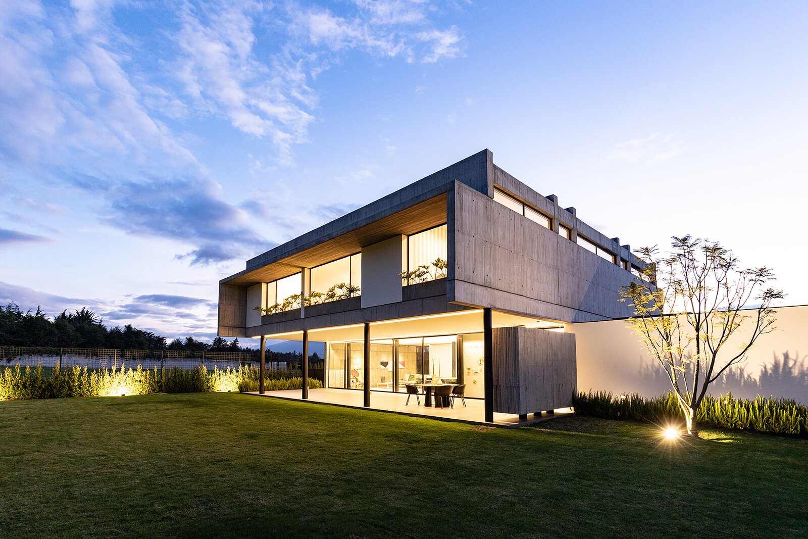 Photo 13 of 20 in Casa Binocular by Gabriel Rivera Arquitectos - Dwell