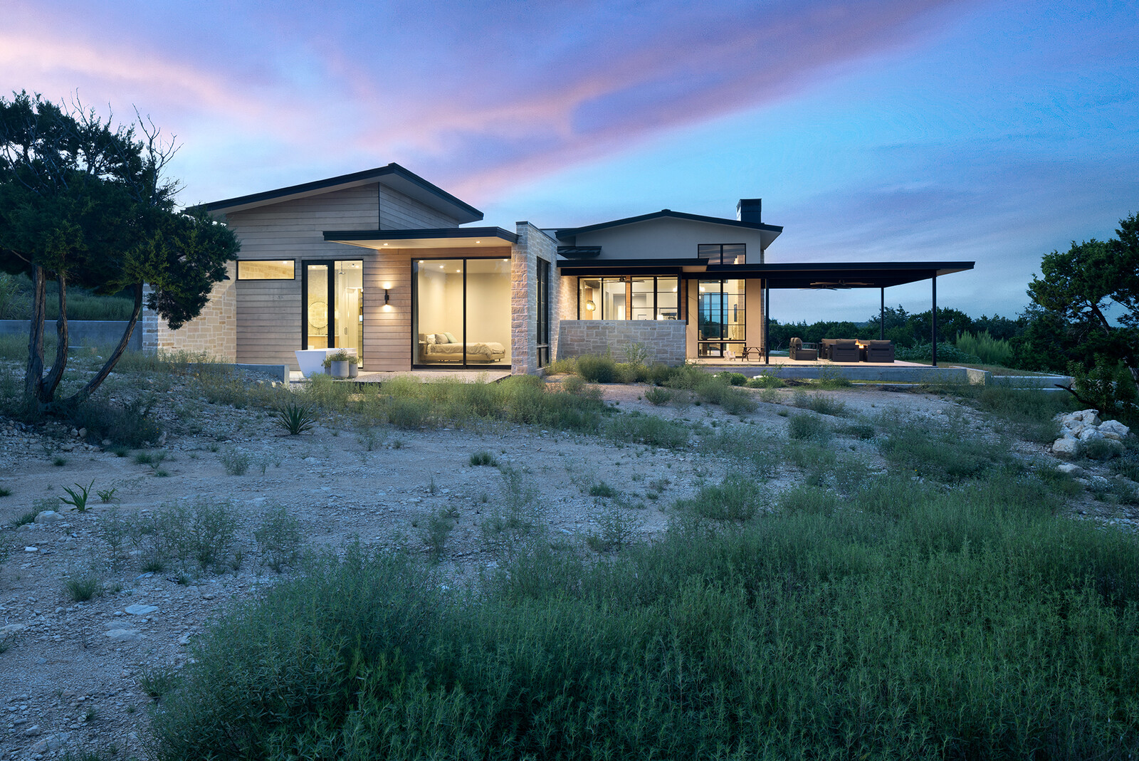 Photo 2 of 18 in Old Baldy Ranch by J Christopher Architecture - Dwell