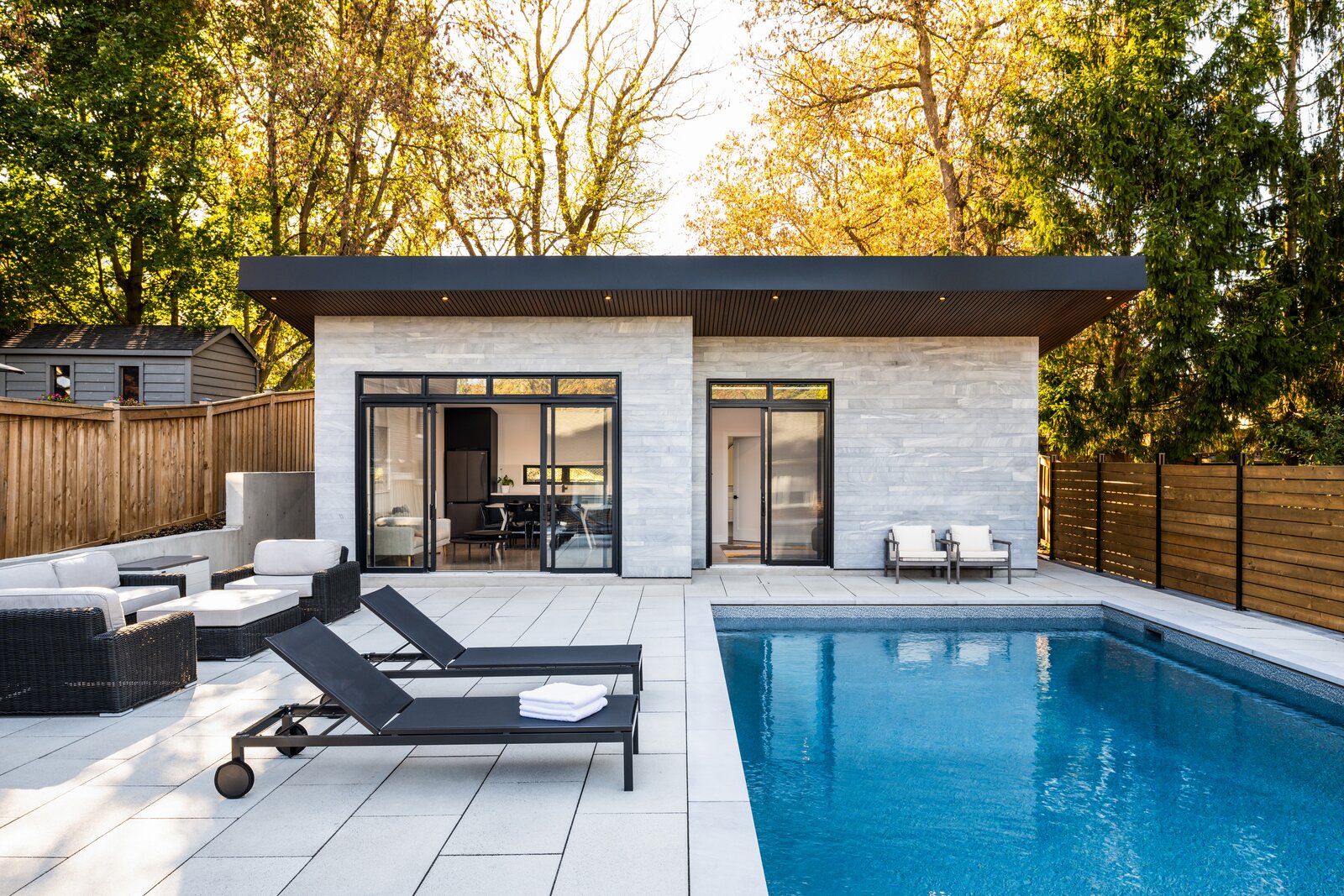 Photo 1 of 11 in Rooke Pool House by Eric Rodrigues - Dwell