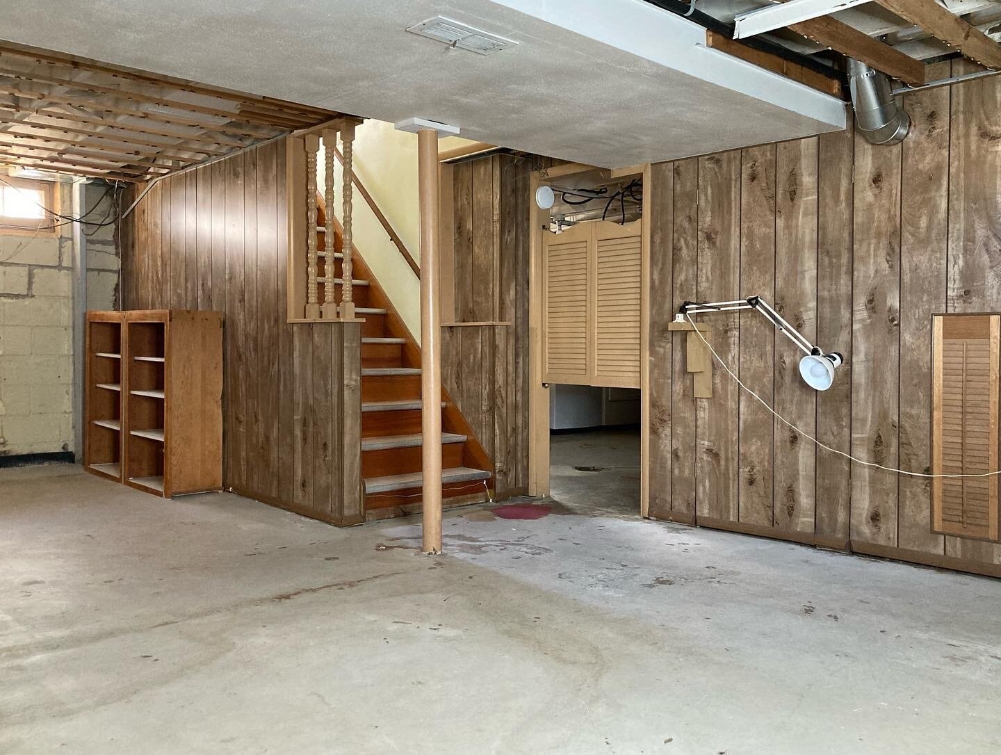 Photo 11 of 14 in 70’s Basement Of My Dreams by brew city builds - Dwell